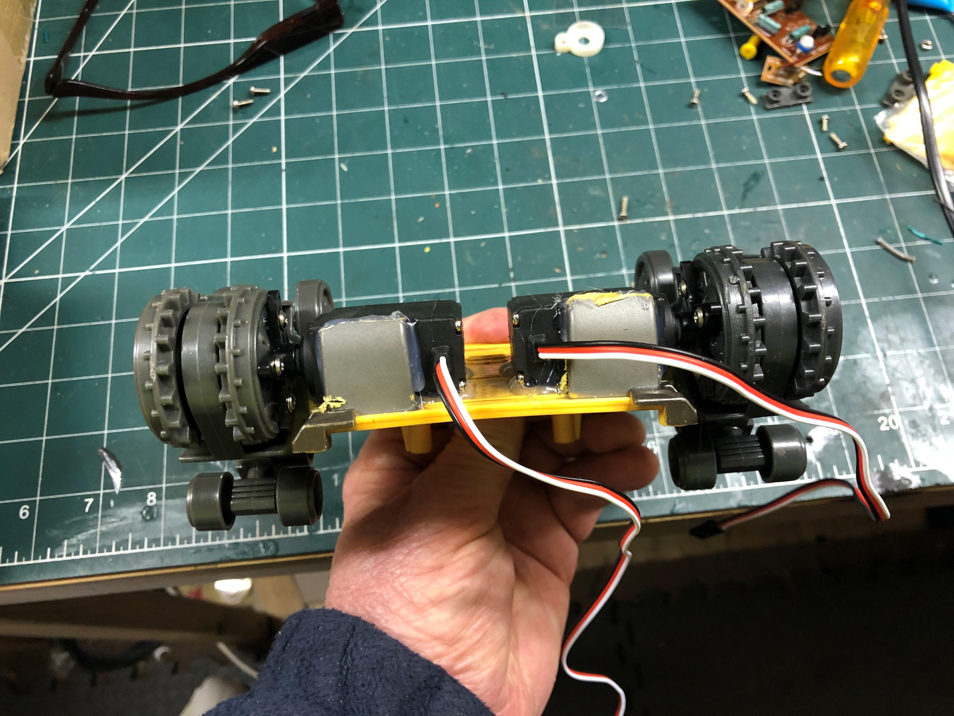 Wall-E Robot Arduino EasyVR3 (Updated) New Video With Voice Commands ...