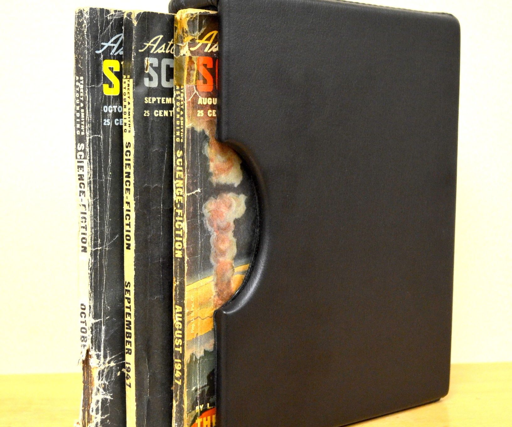 BOOK SET SLEEVE : 5 Steps - Instructables