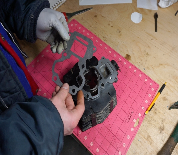 Making Gaskets With Paper and One Dirty Trick : 4 Steps (with Pictures ...