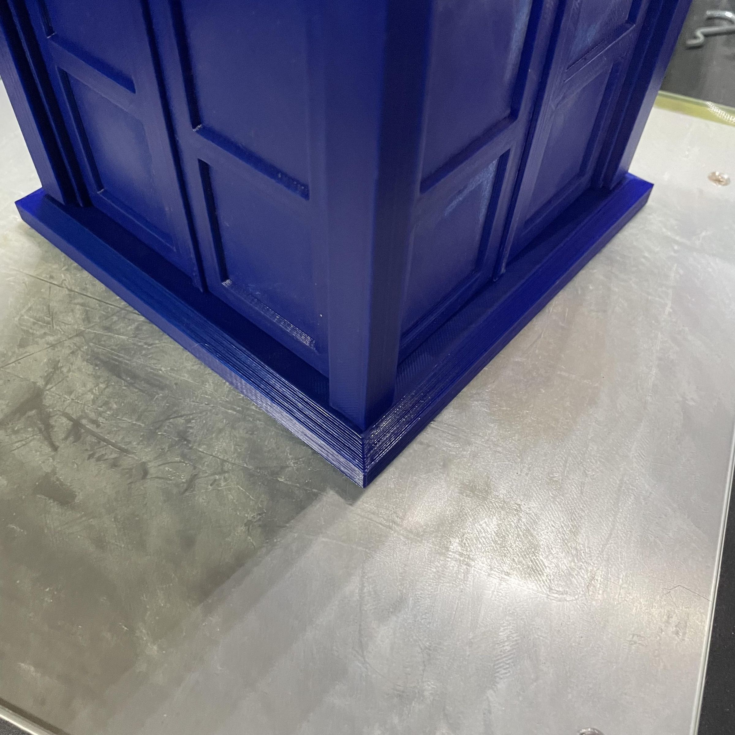 3D Printed Tardis With Sound and Fading Lights : 16 Steps (with ...