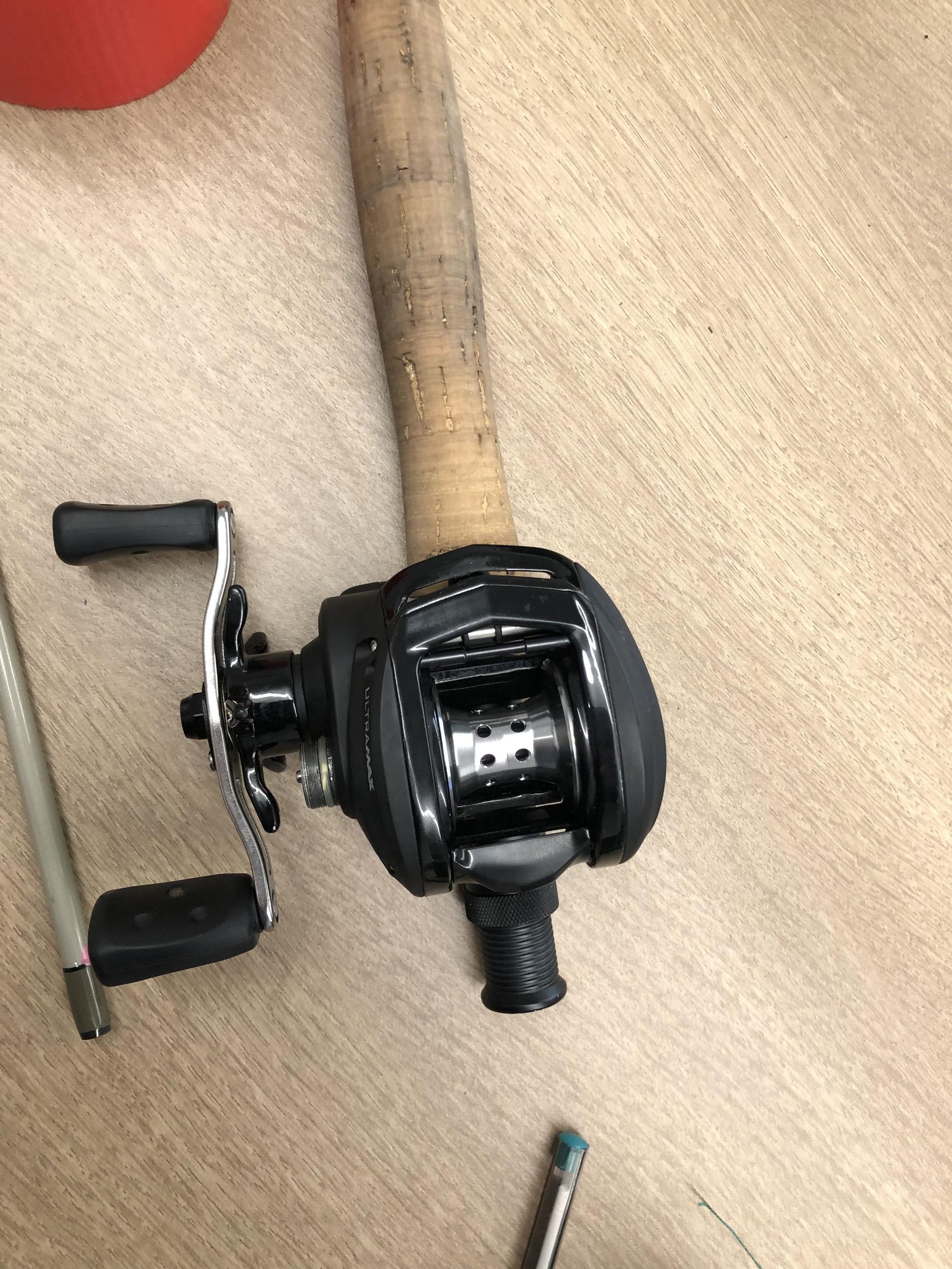 How to Setup a Baitcaster Rod and Reel : 8 Steps - Instructables