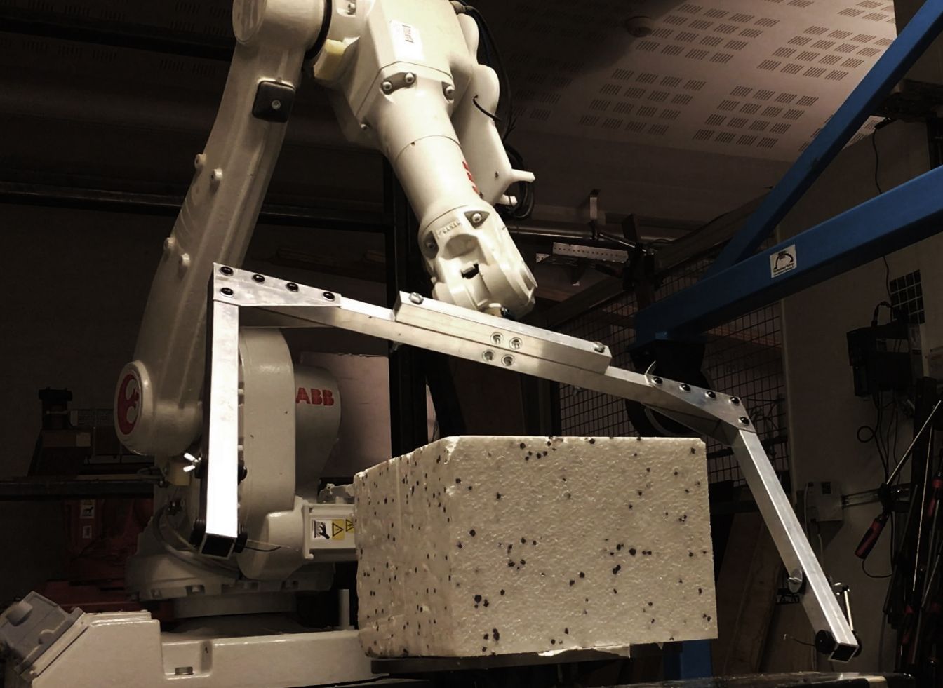 Hot Wire Cutter Robot Arm Tool : 8 Steps (with Pictures) - Instructables