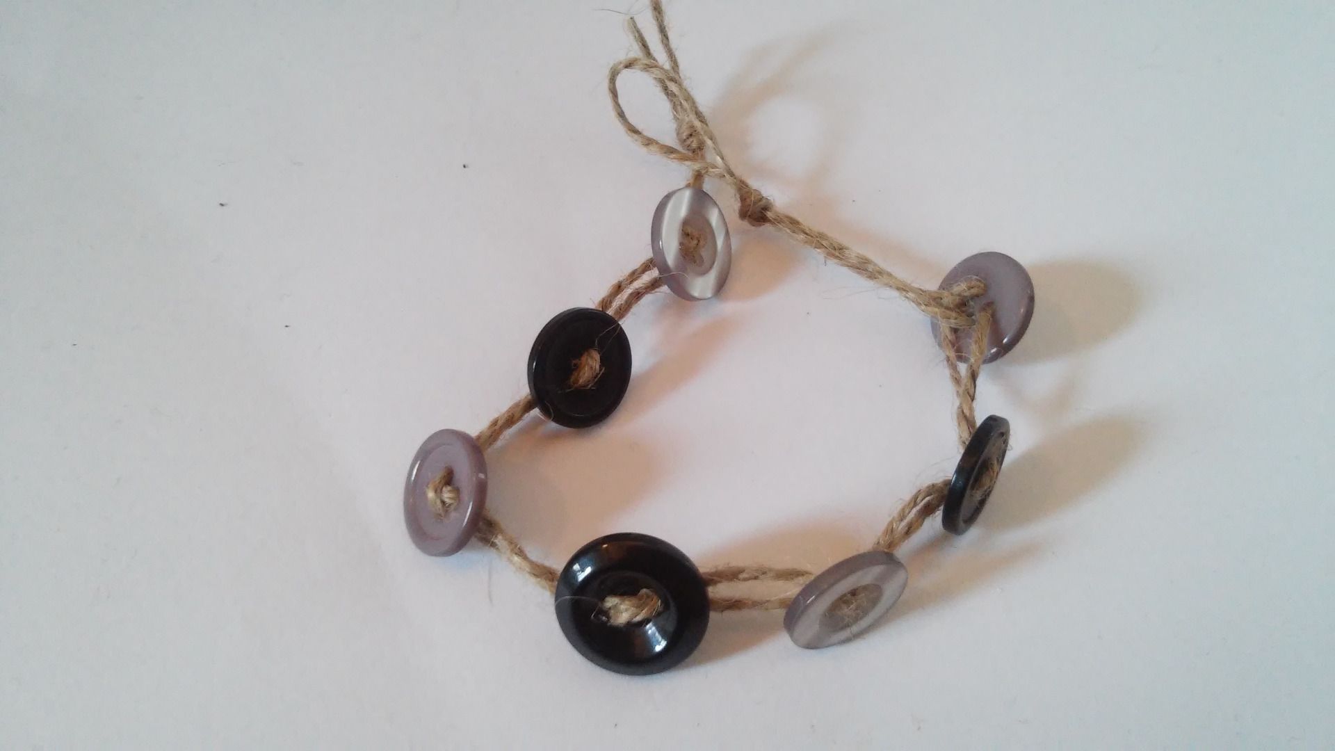 Button Bracelet : 5 Steps - Instructables