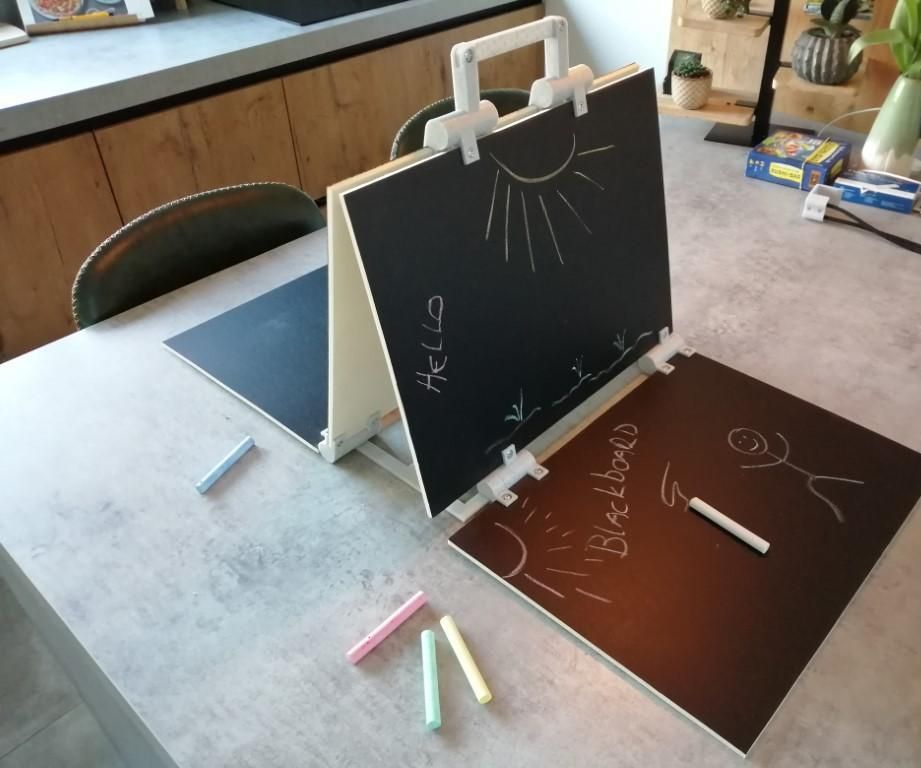Opvouwbaar Krijtbord / Foldable Blackboard / Chalkboard : 5 Steps (with ...