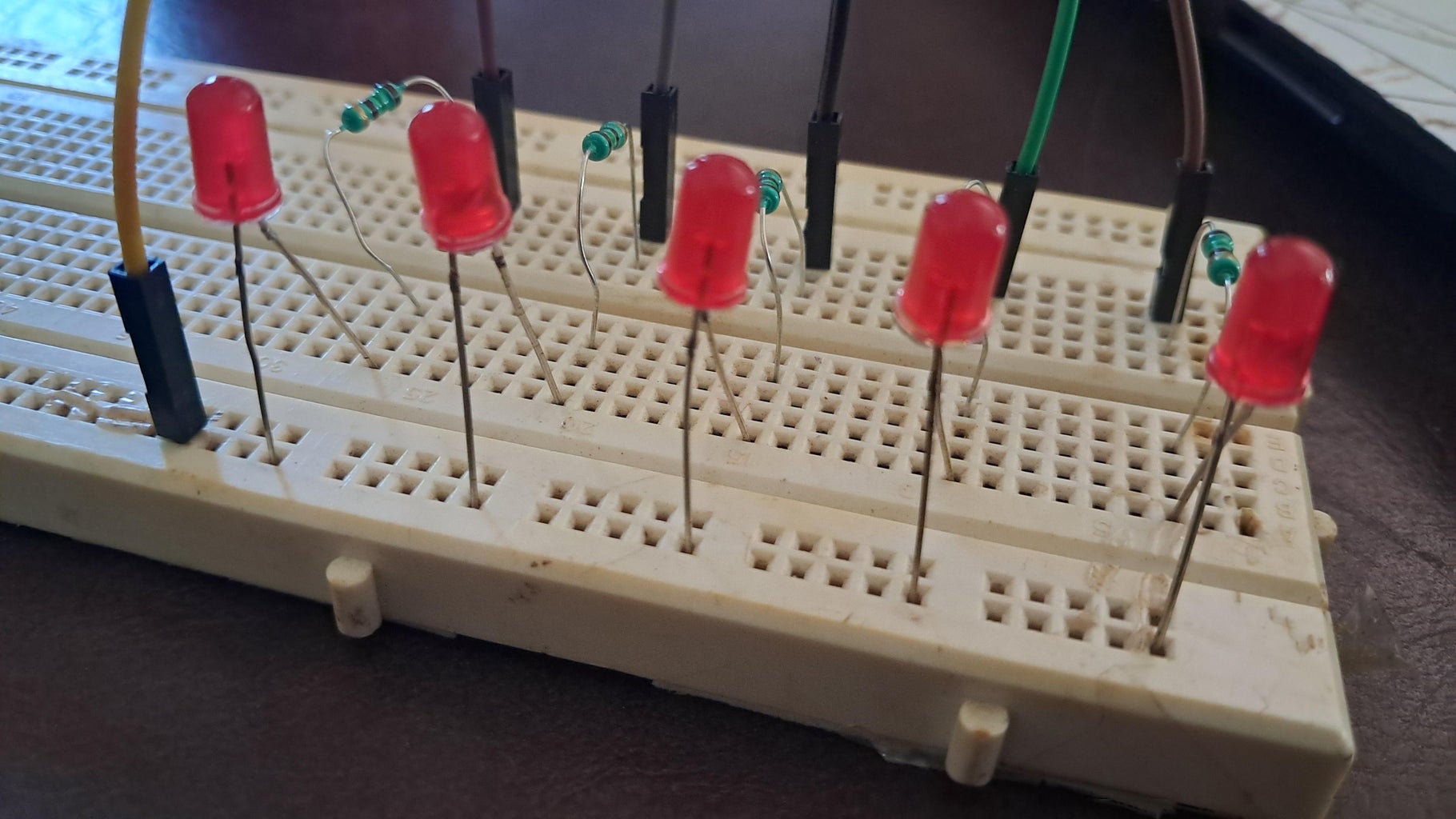 LED Distance Indicator Using Ultrasonic Sensor : 5 Steps - Instructables LED Distance Indicator Using Ultrasonic Sensor : 5 Steps - Instructables