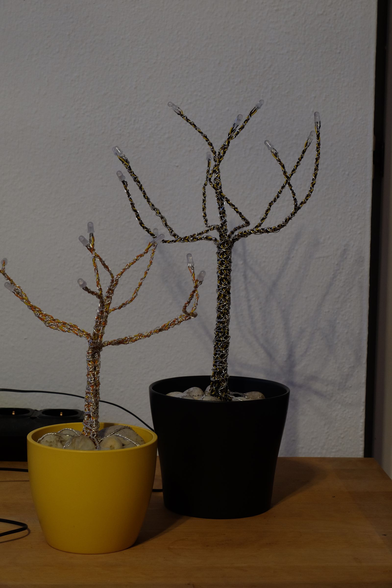 RGB-LED Wire Tree : 9 Steps (with Pictures) - Instructables