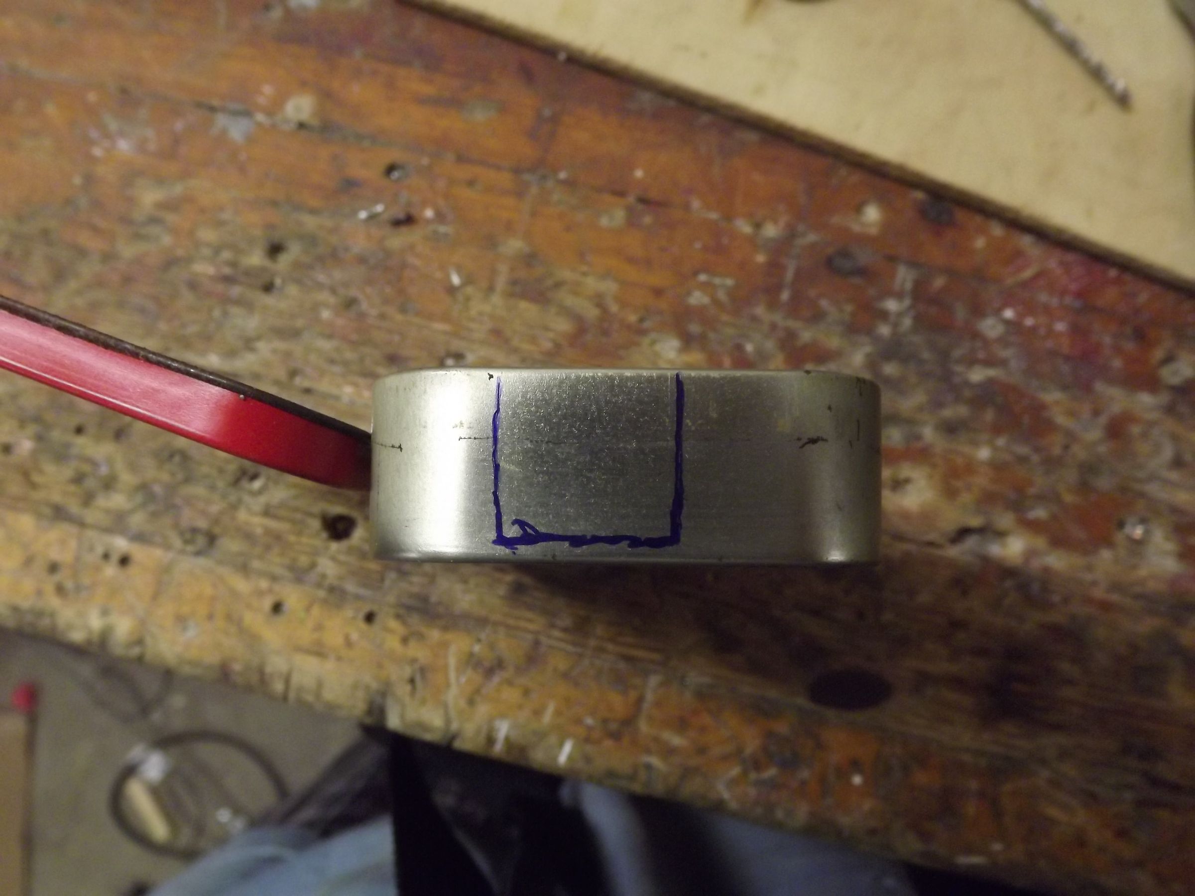 Simple Altoids Tin Flashlight : 4 Steps - Instructables