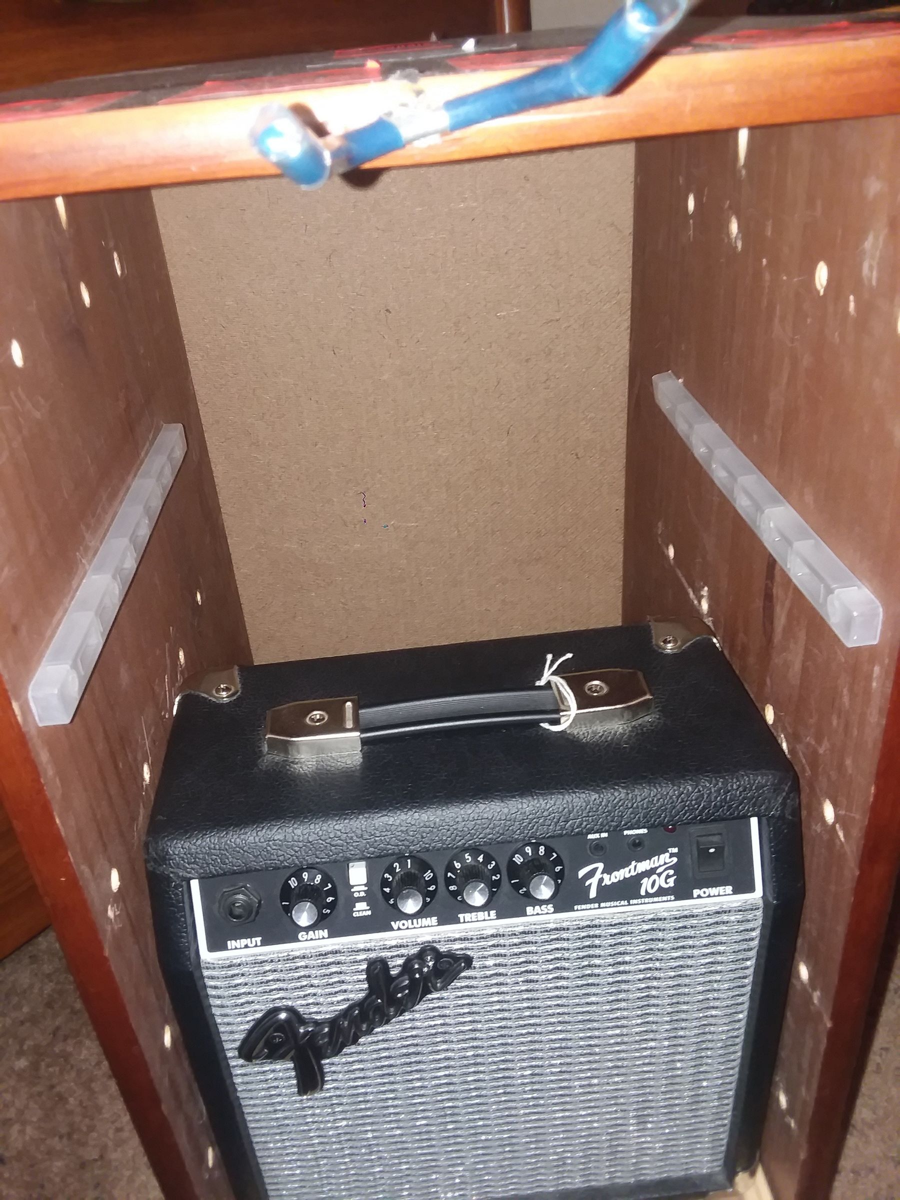 Guitar Stand and Accessories Storage : 3 Steps - Instructables