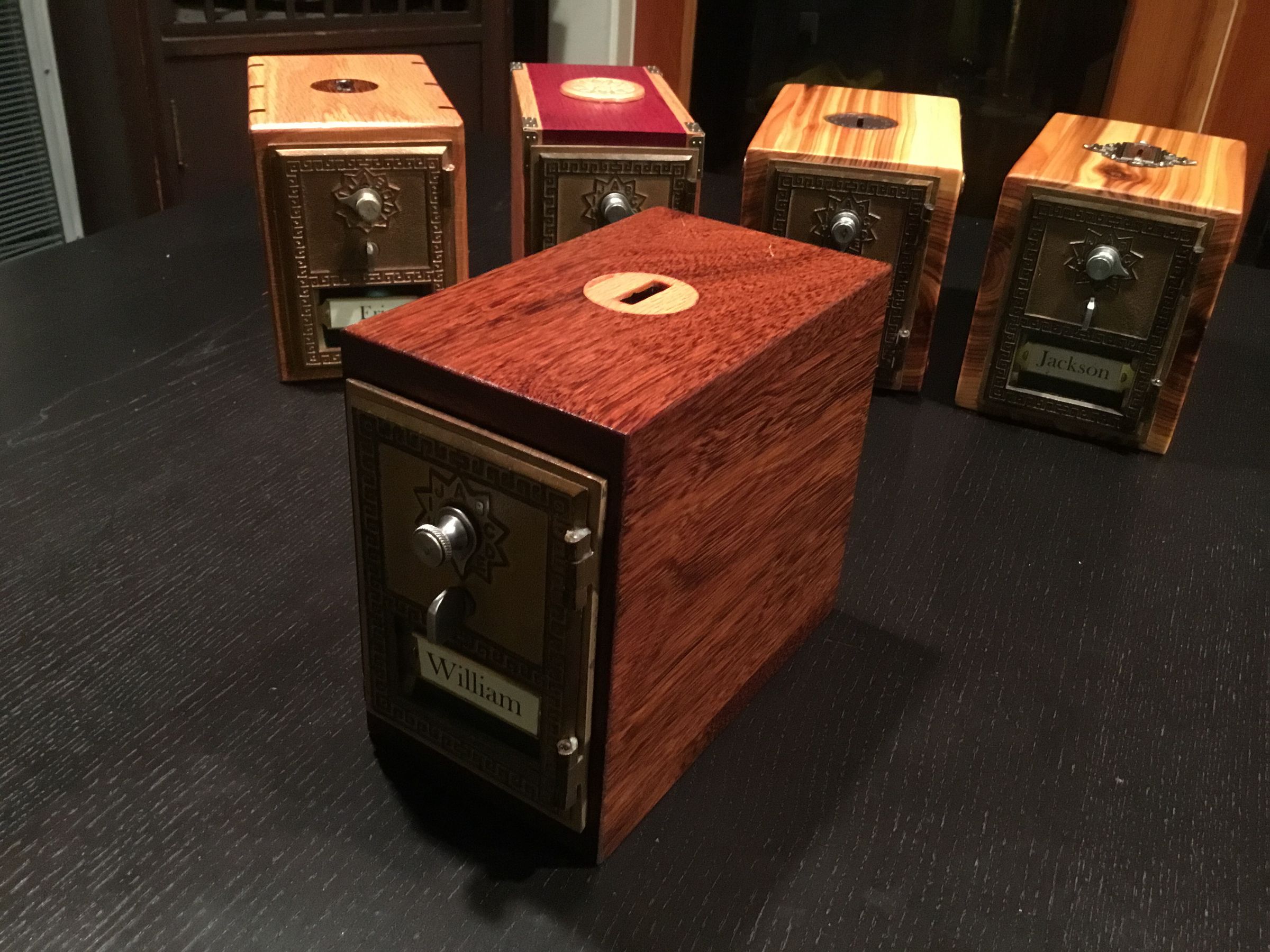 Post Office Box Piggy Bank/Safe. : 5 Steps (with Pictures) - Instructables