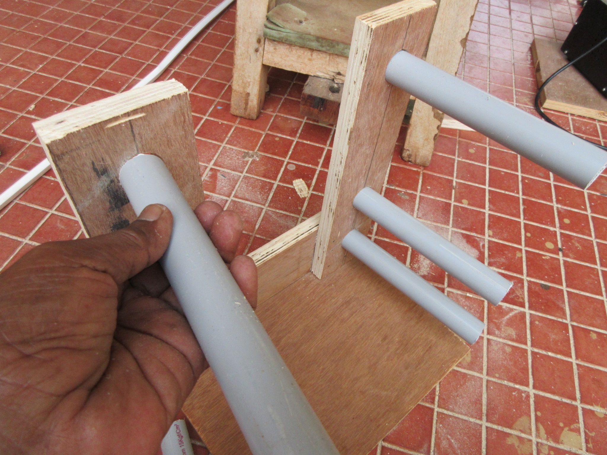 How to Make an Inkle Loom and Weaving a Simple Band : 20 Steps (with ...