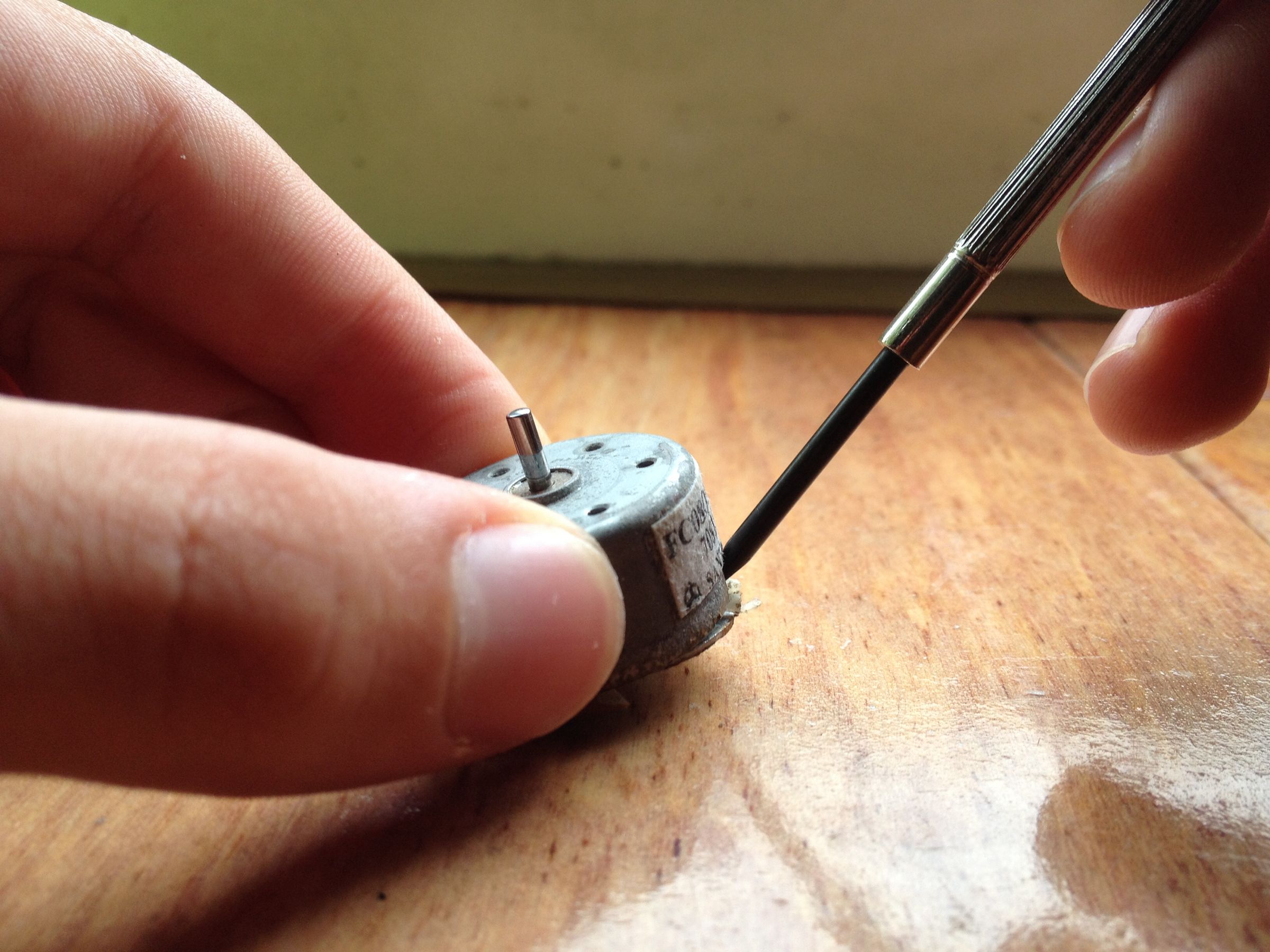 Cool Spinning Top From Old Motor : 4 Steps - Instructables