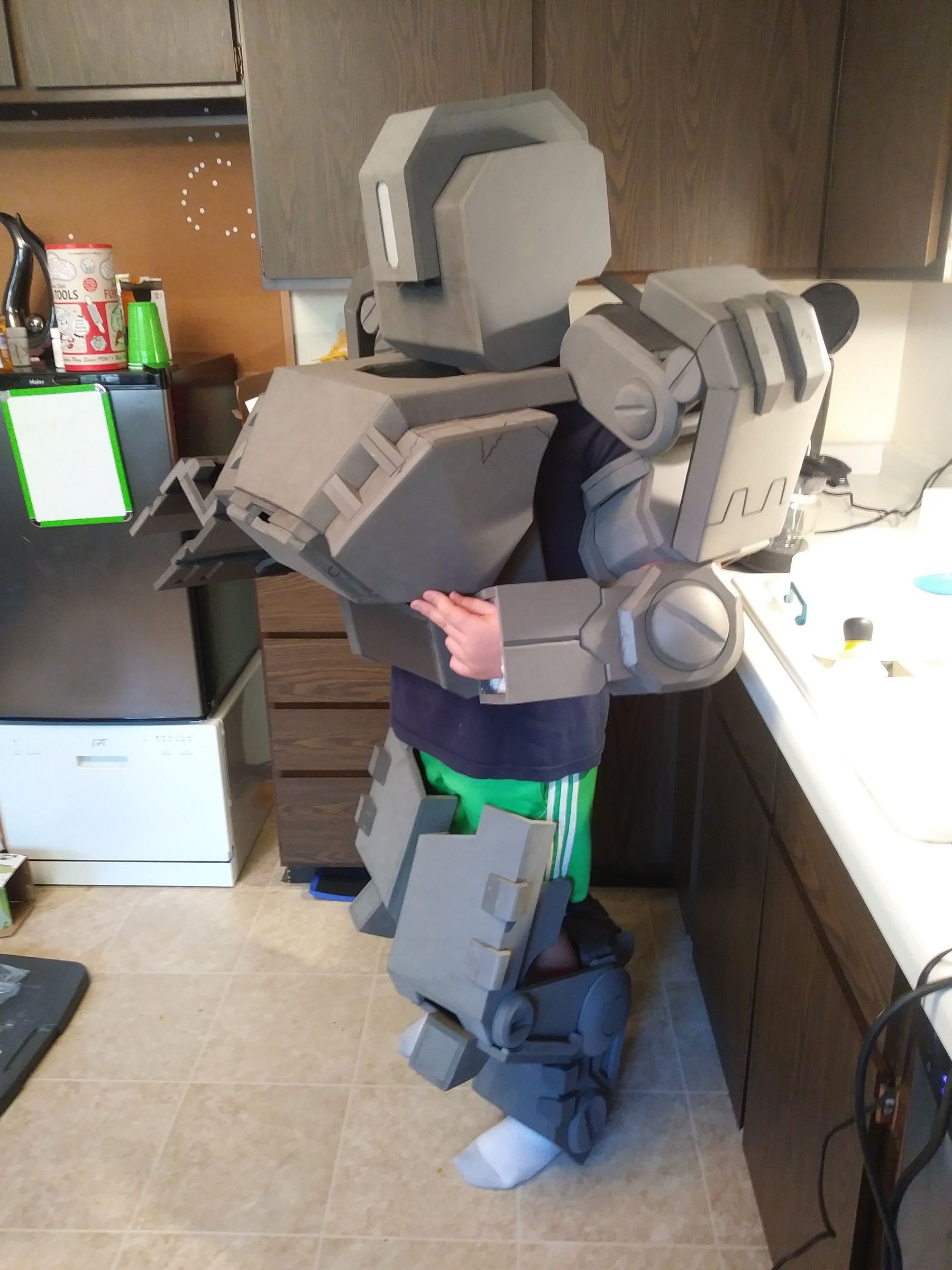 Robot Costume - Bastion From Overwatch : 16 Steps (with Pictures ...