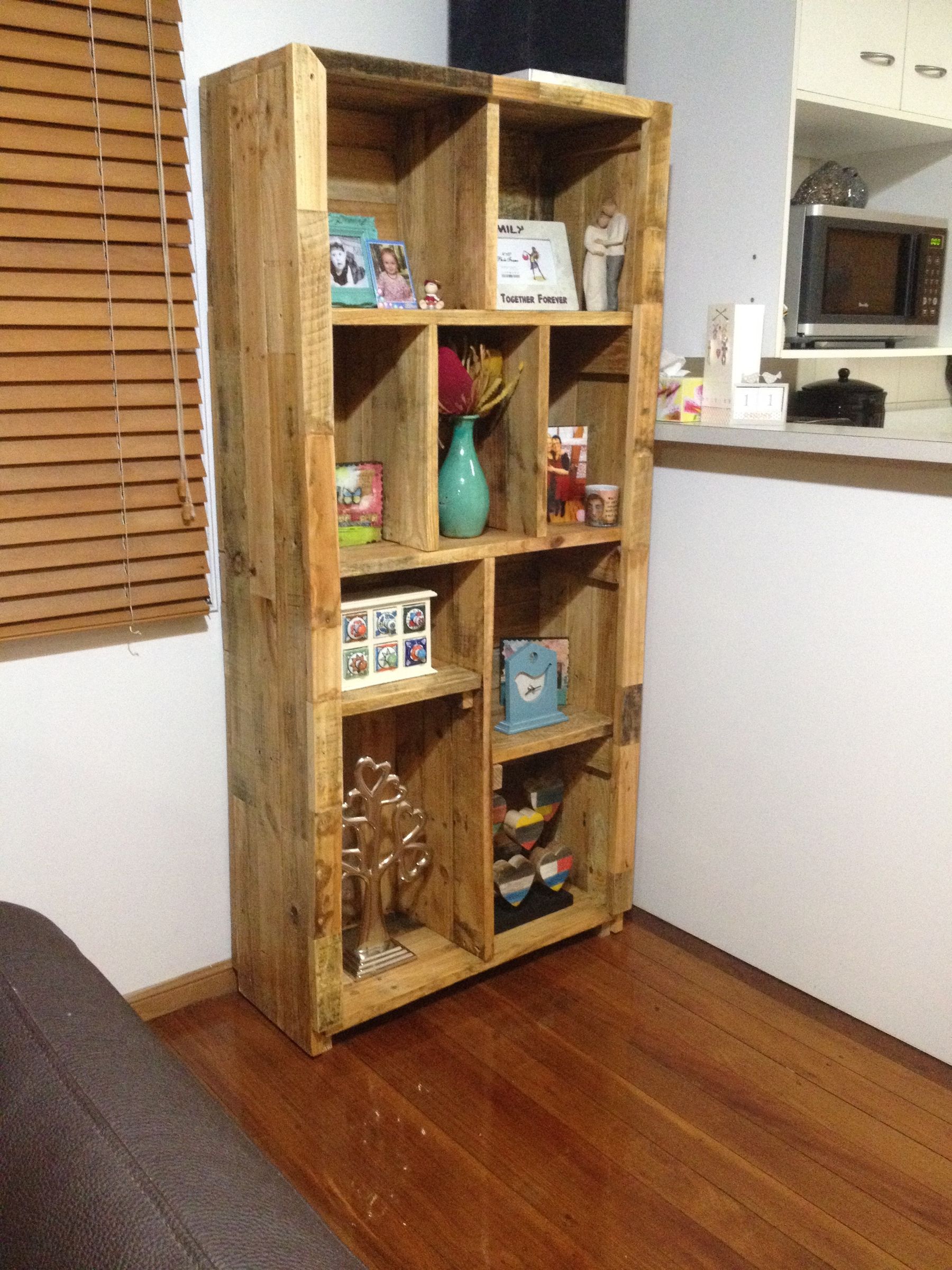 Feature Shelving Unit for the Lounge : 9 Steps (with Pictures ...