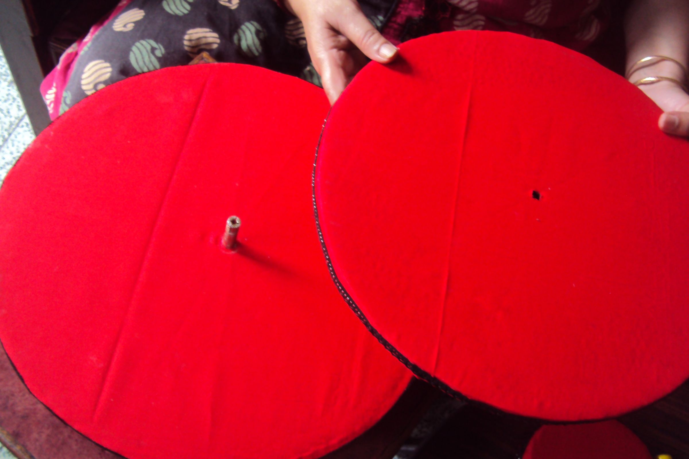 CARDBOARD ROTATING CENTERPIECE : 13 Steps (with Pictures) - Instructables