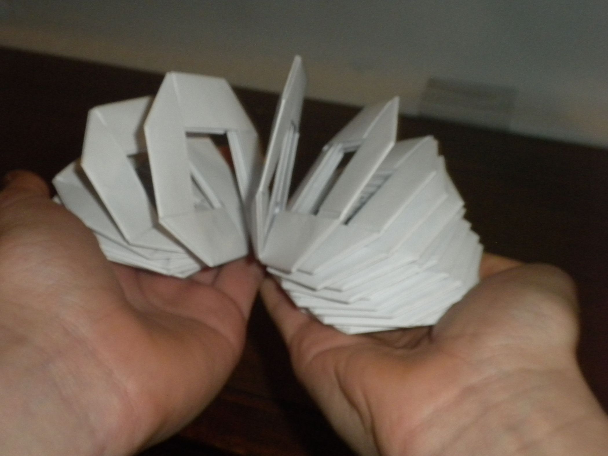 Origami Slinky (with Pictures) - Instructables