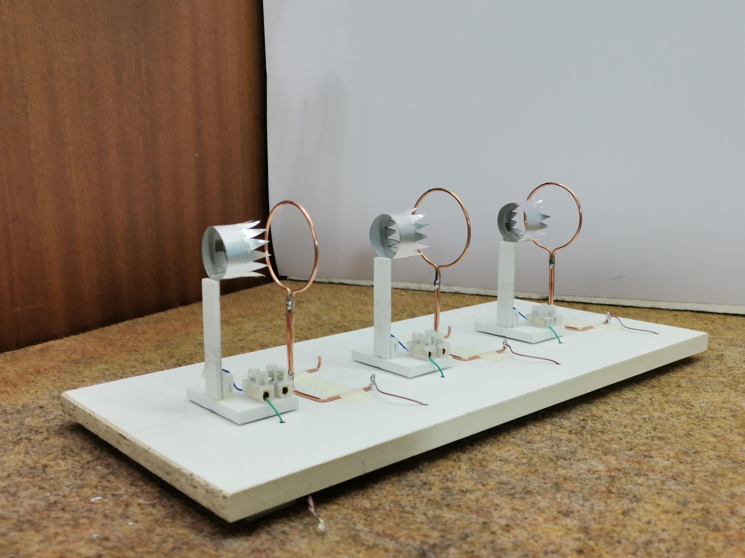 DIY Simplest Multistage Ion Thrust Plasma Engine : 3 Steps - Instructables