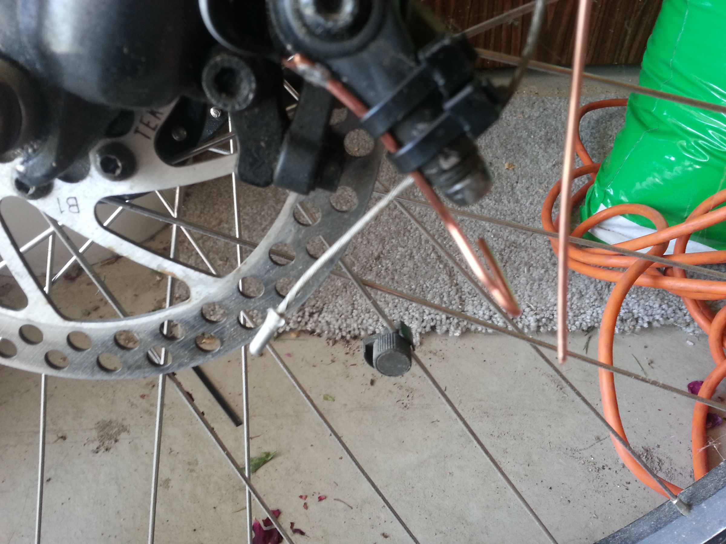 Brake Lights for Bikes : 6 Steps (with Pictures) - Instructables