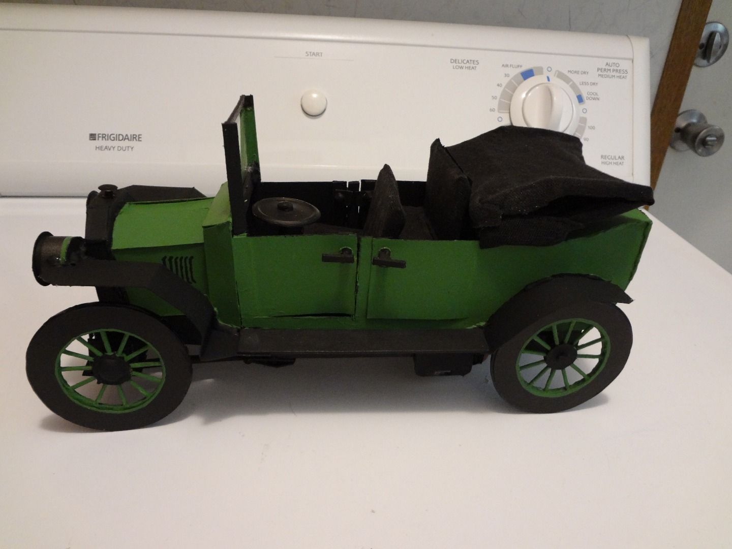 Classic Convertible Cardboard Electric Car. : 16 Steps (with Pictures ...