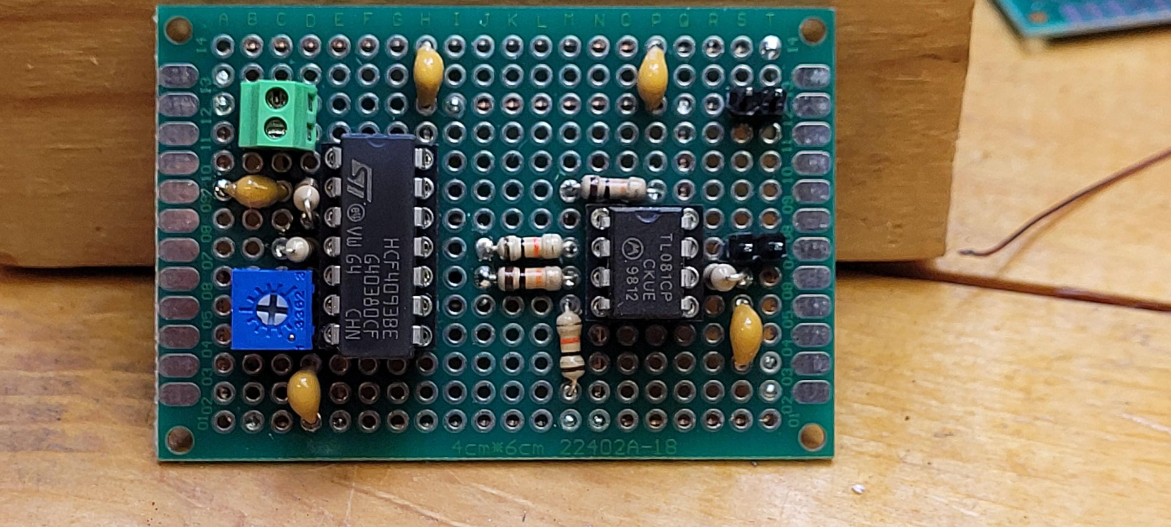 Make Your Own Simple Theremin : 4 Steps (with Pictures) - Instructables
