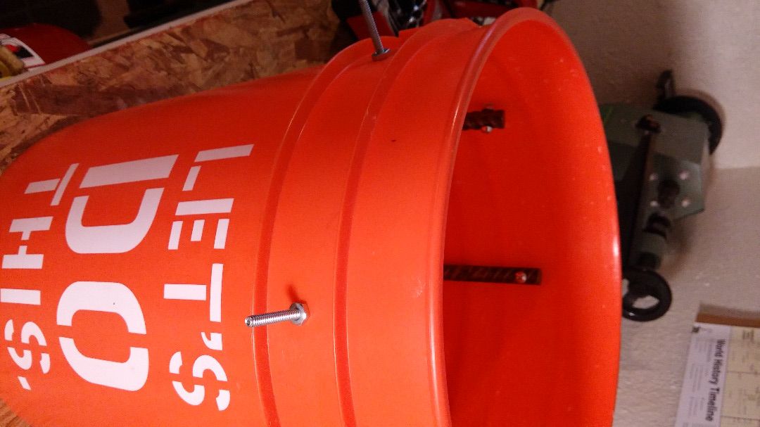 Electrolysis Bucket : 13 Steps (with Pictures) - Instructables