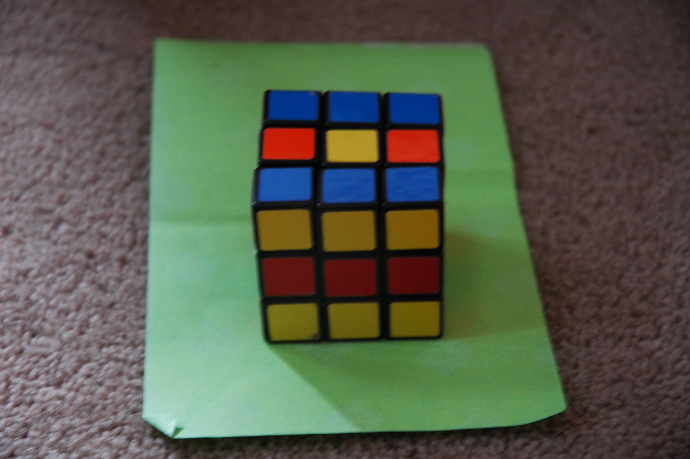 Rubik's Cube Tricks-center Piece. : 6 Steps - Instructables