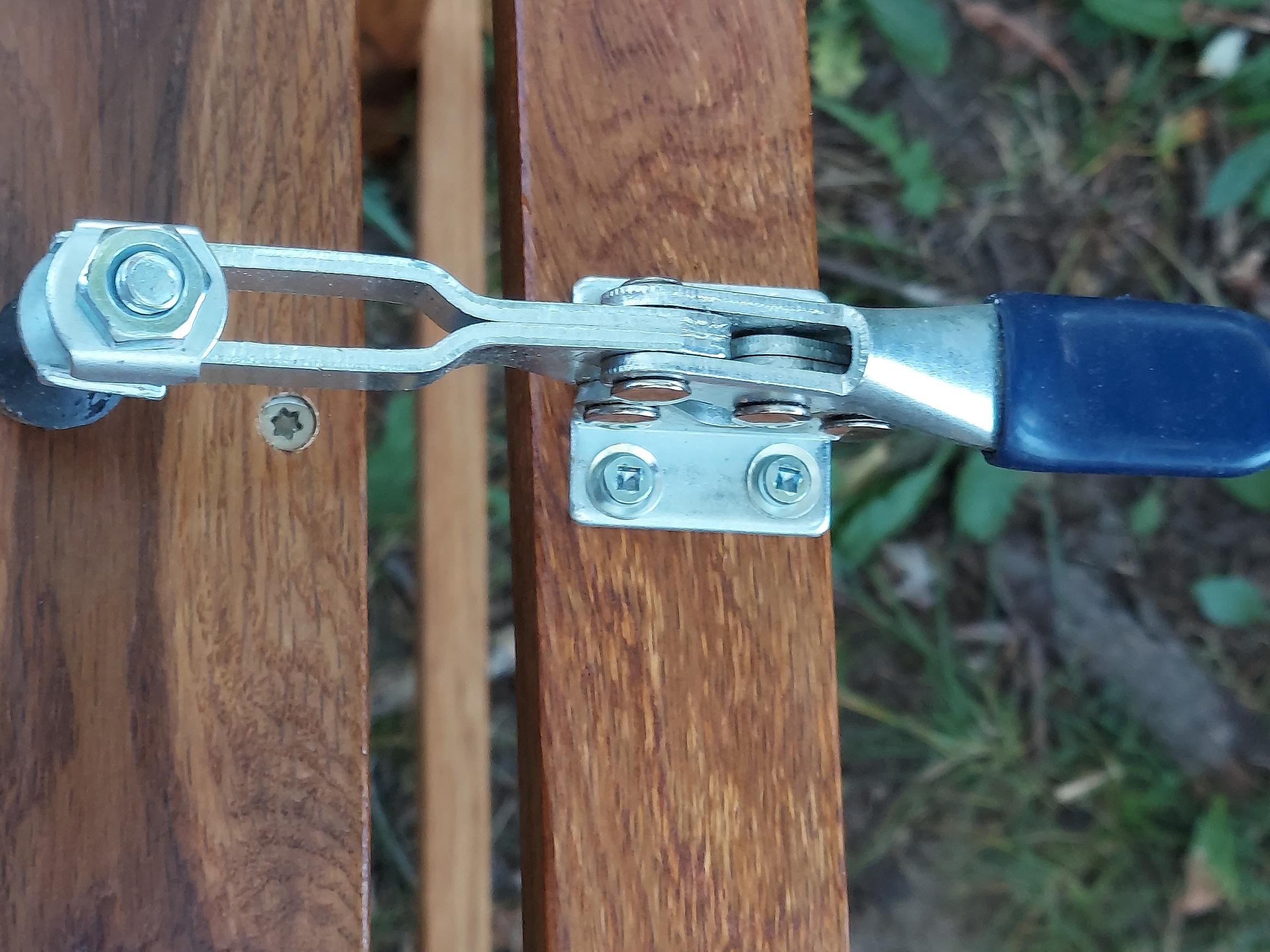 Latch Hook Table : 9 Steps (with Pictures) - Instructables