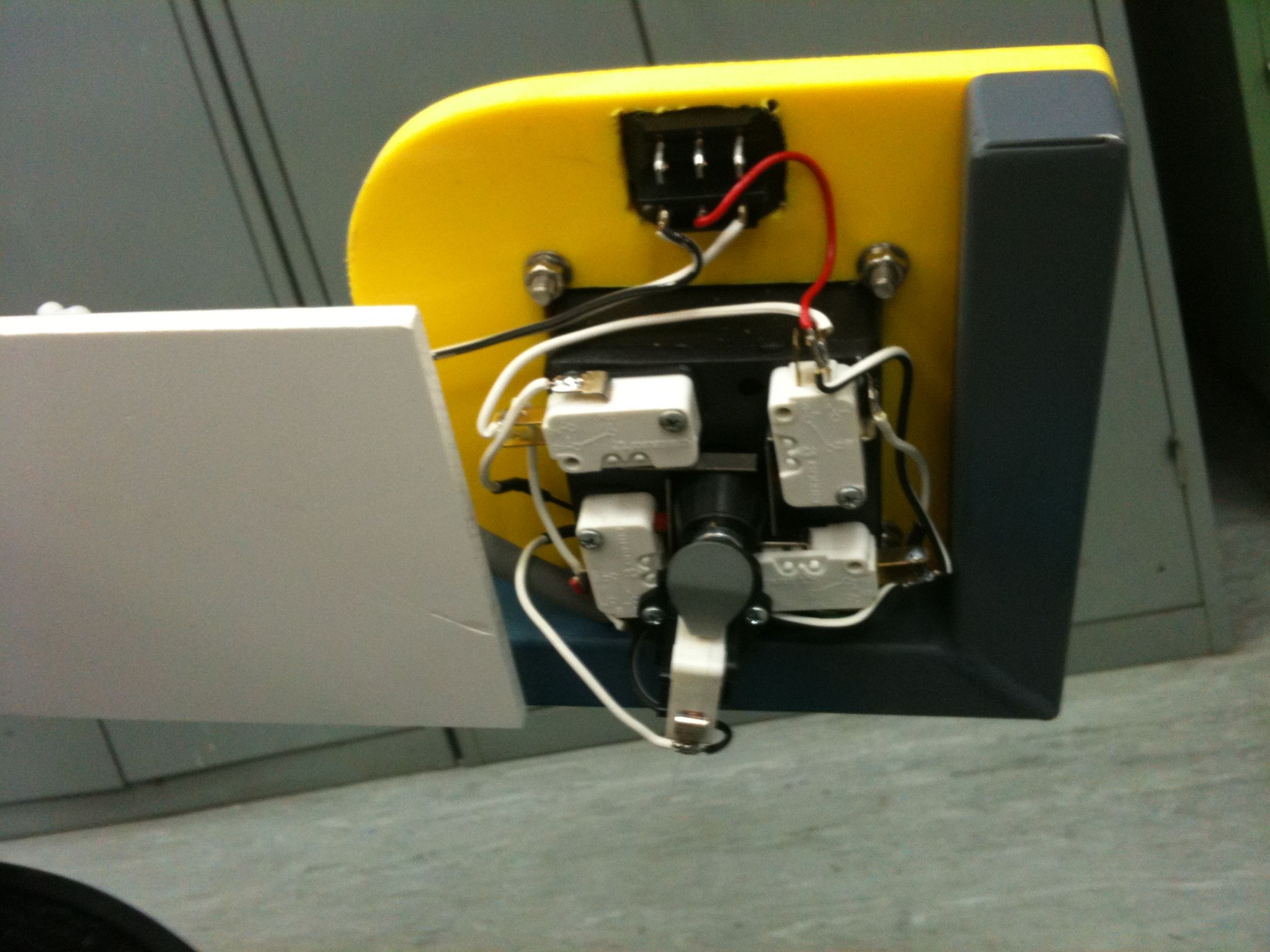 SciChair (Balancing Electric Chair) : 9 Steps (with Pictures ...