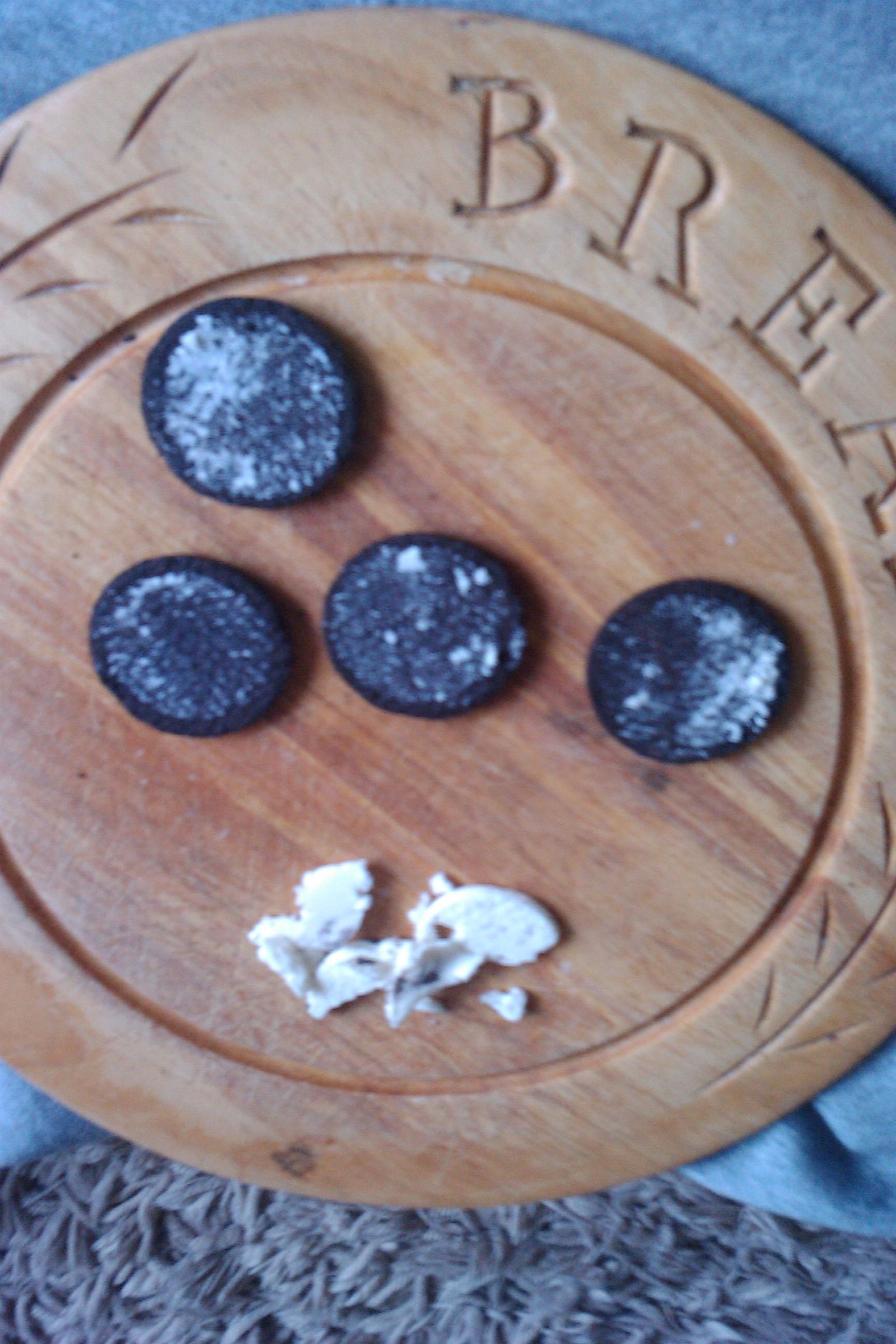 Toothpaste Oreos : 5 Steps - Instructables