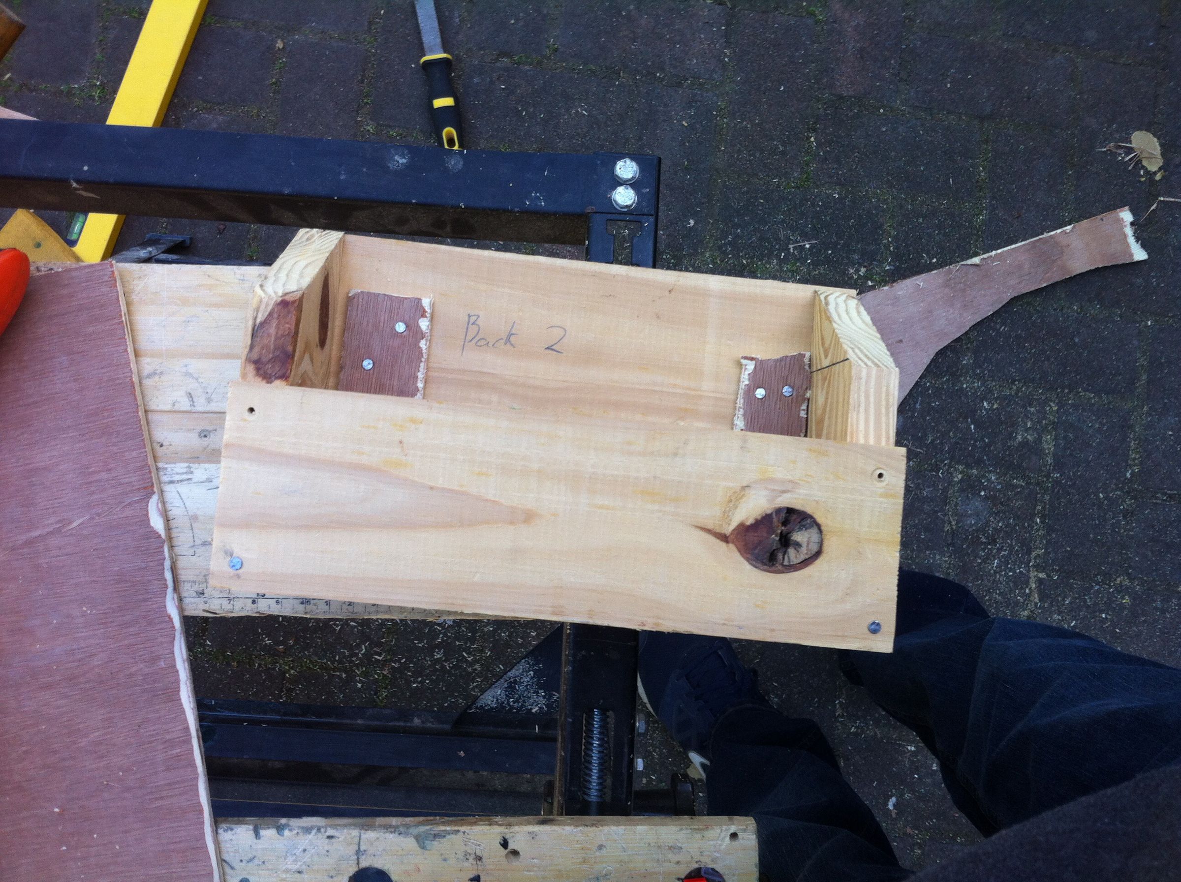 Reclaimed Wood Bee Box : 10 Steps (with Pictures) - Instructables