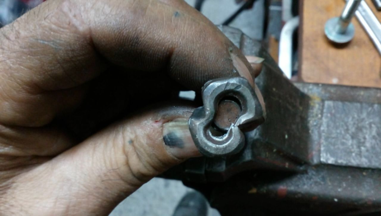 Nut Splitter DIY : 5 Steps (with Pictures) - Instructables