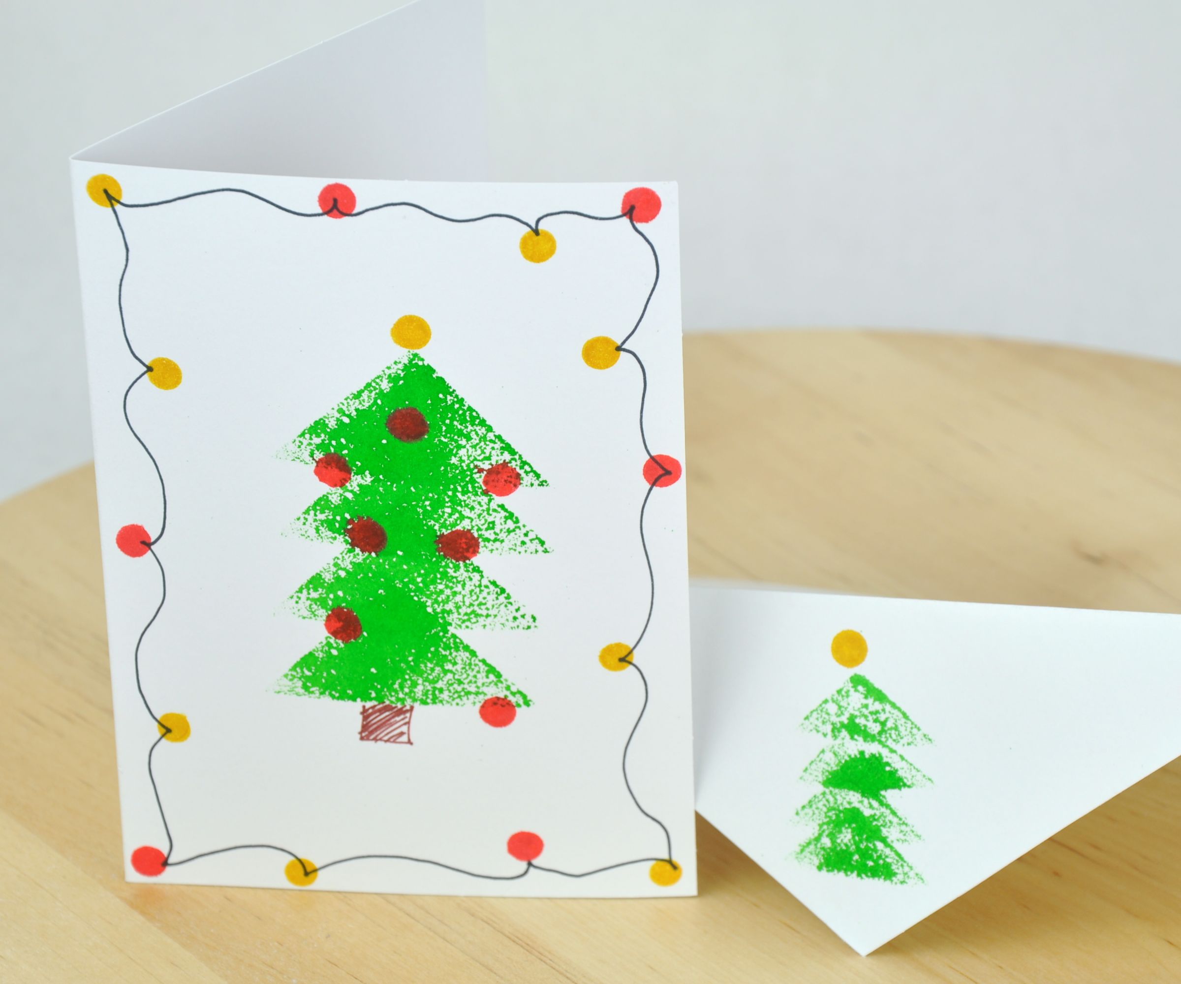 Sponge Stamped Christmas Tree Card : 4 Steps (with Pictures ...