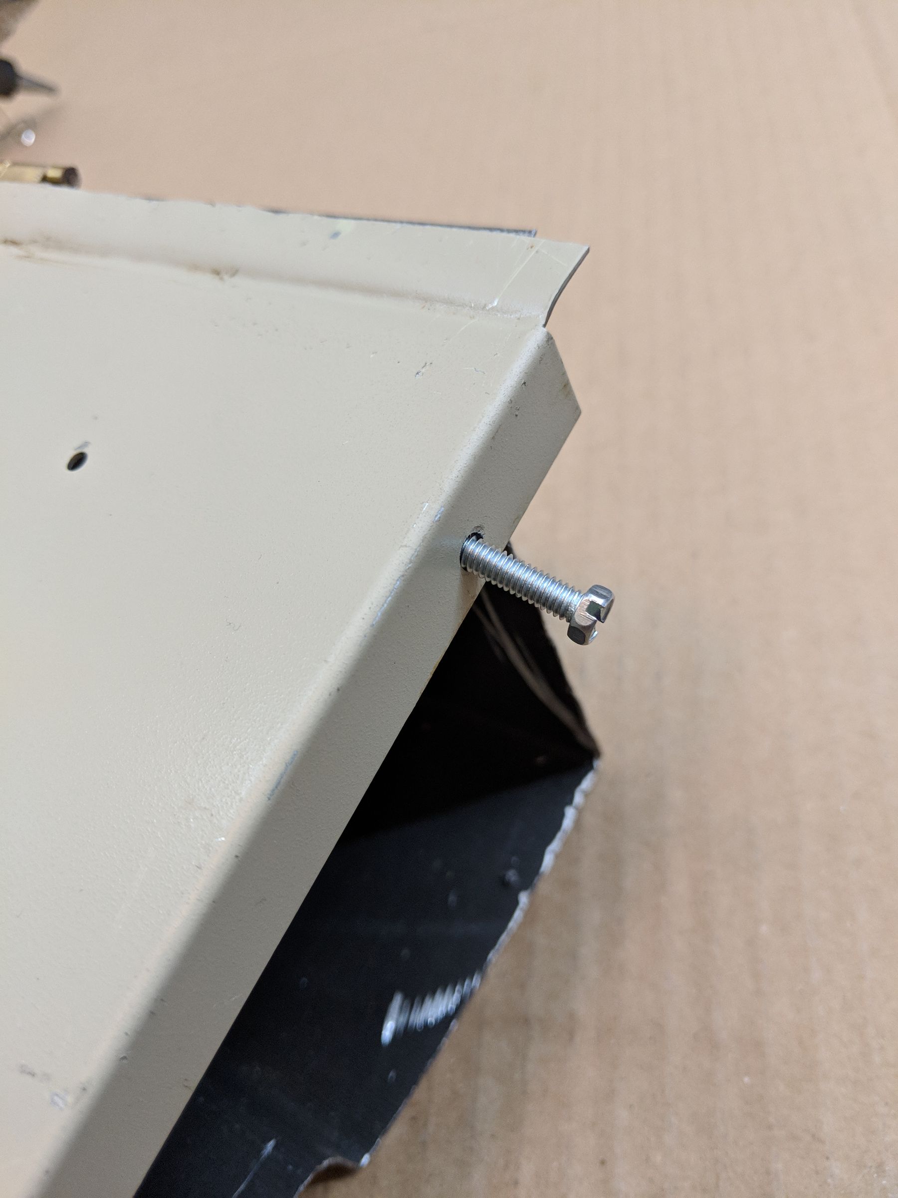 Automatic Chicken Feeder With Upcycled Gutter & Metal Pieces : 14 Steps ...