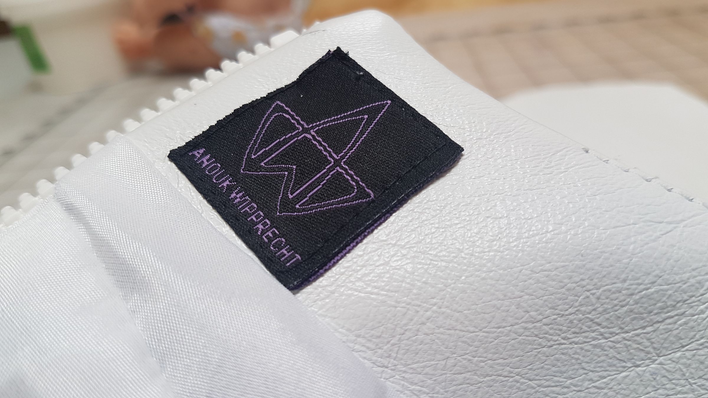 HOW TO MAKE YOUR OWN ROBOTIC COCKTAIL DRESS : 10 Steps (with Pictures ...