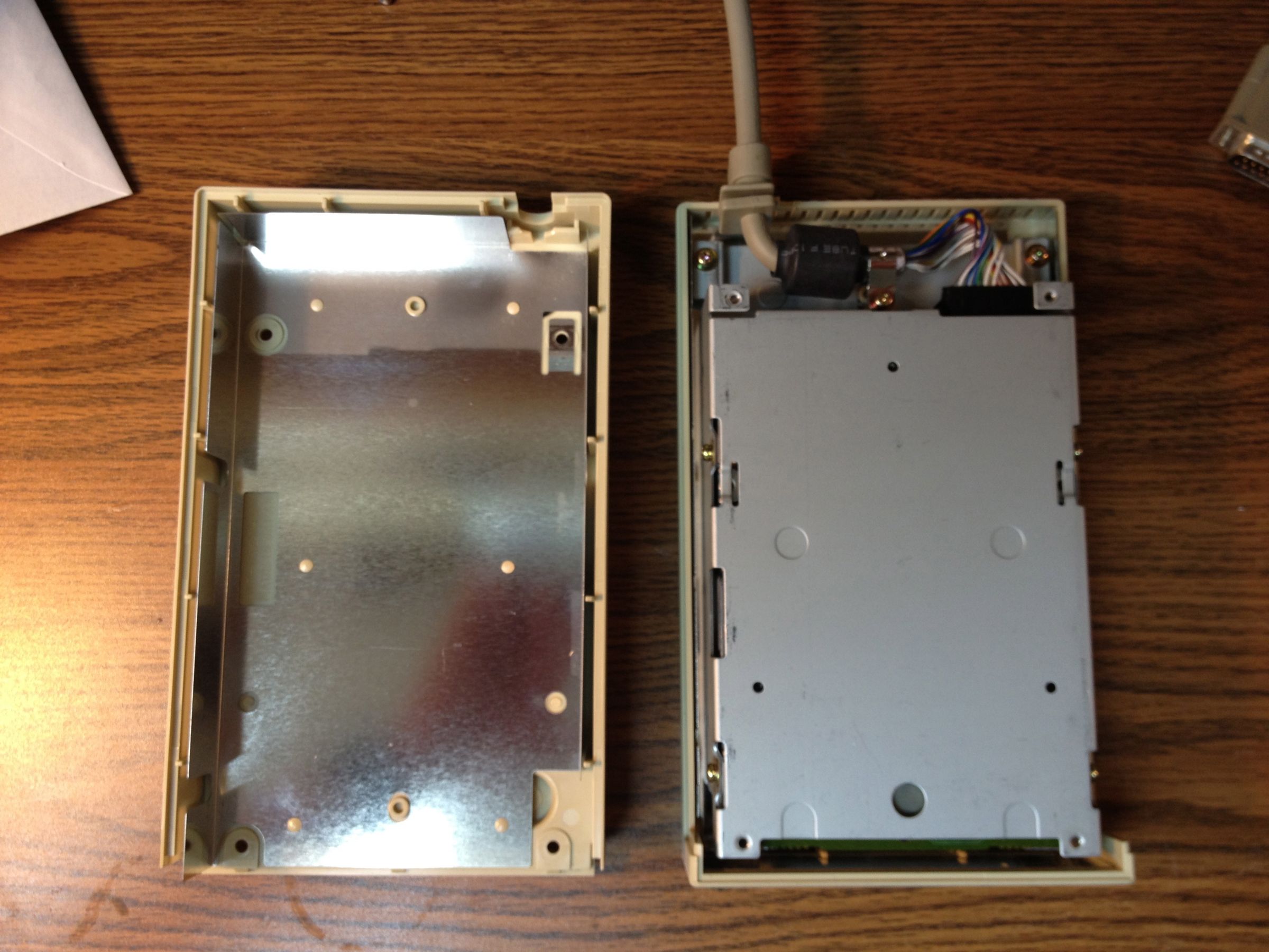 Retro Apple Disk Drive As HDD Enclosure : 18 Steps (with Pictures ...