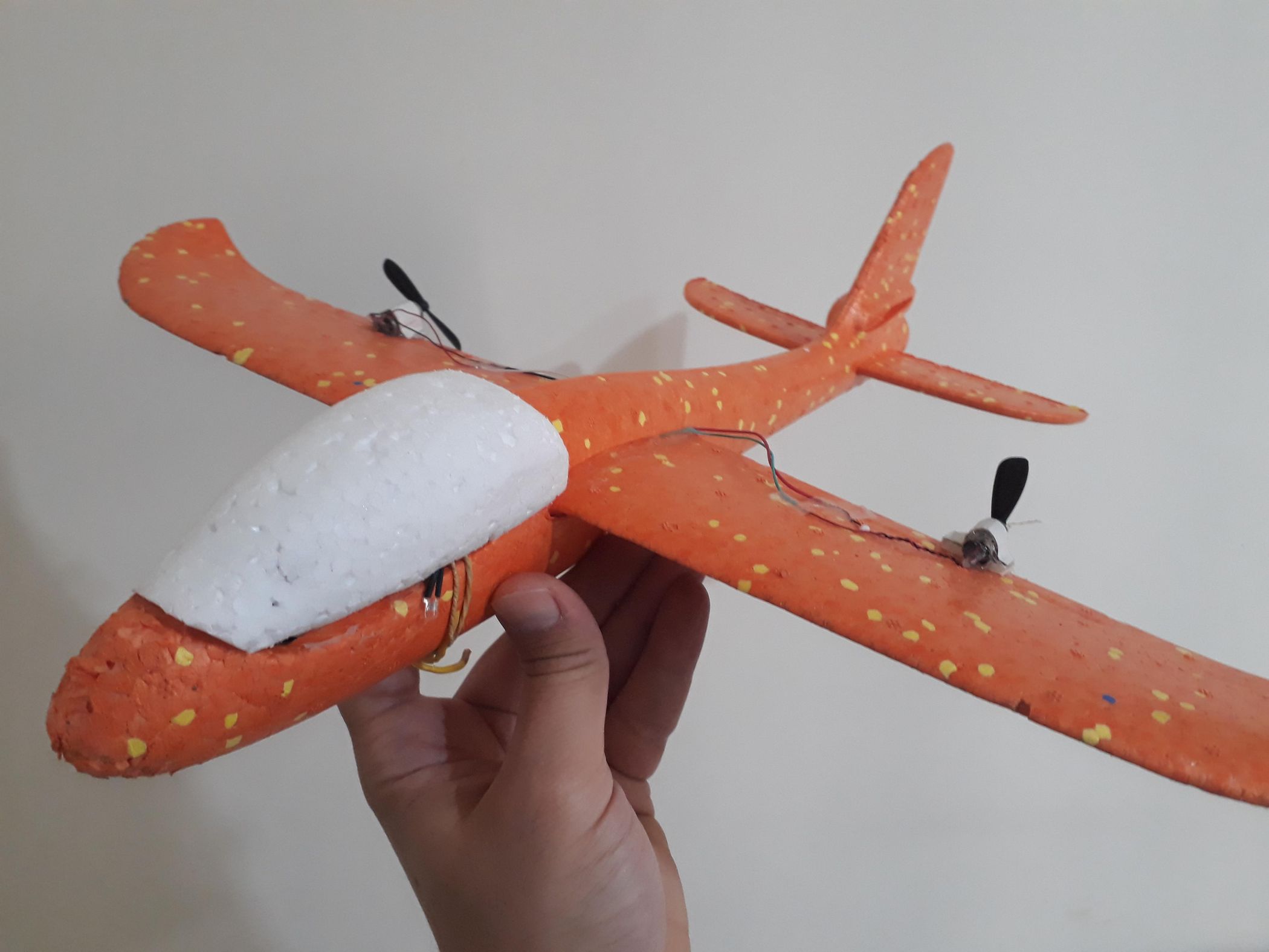 Making and Diagnosis of a Cheap RC Airplane Suitable for Kids Pilots Training : 7 Steps (with ...