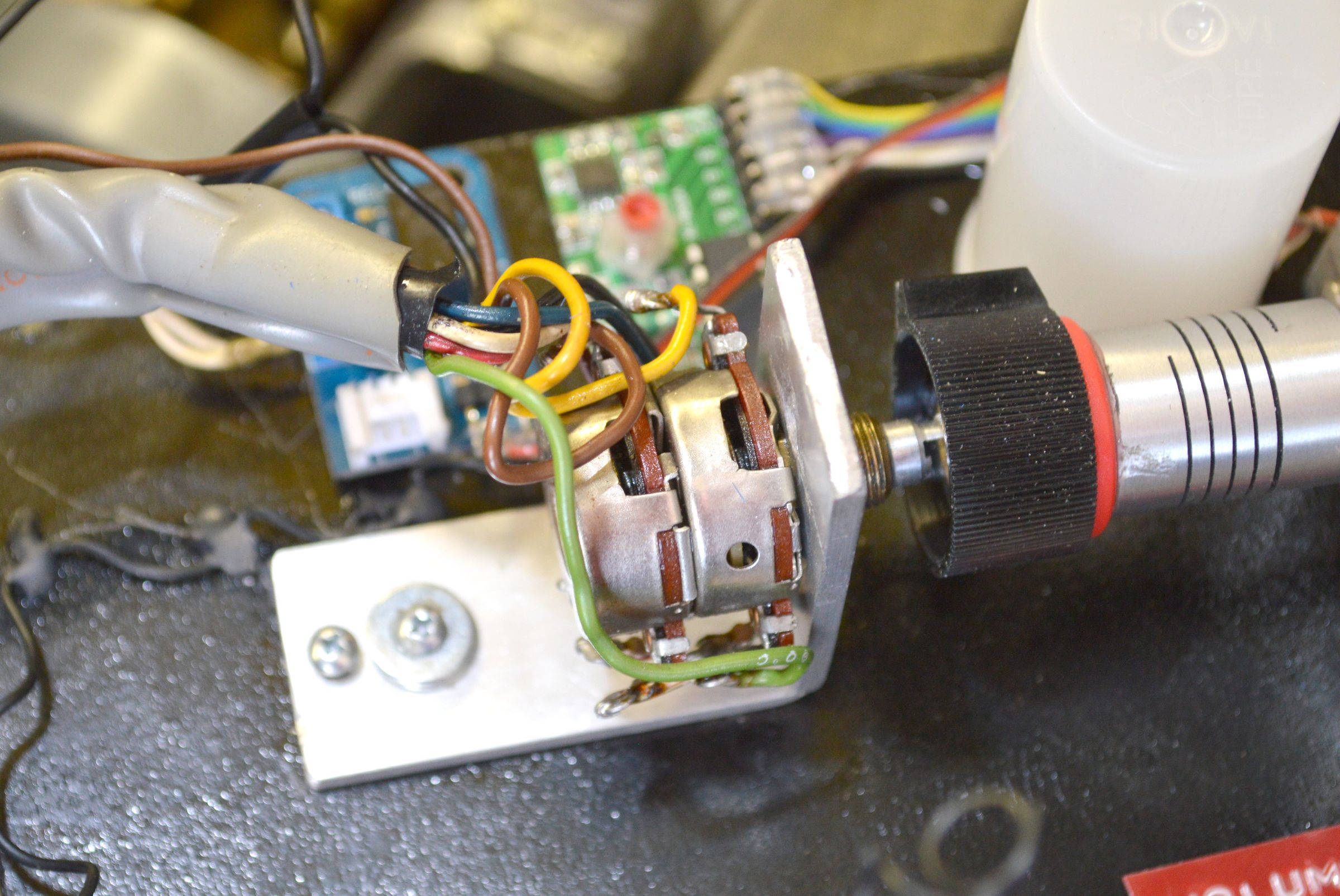 Jukebox Wireless Volume Control : 9 Steps (with Pictures) - Instructables