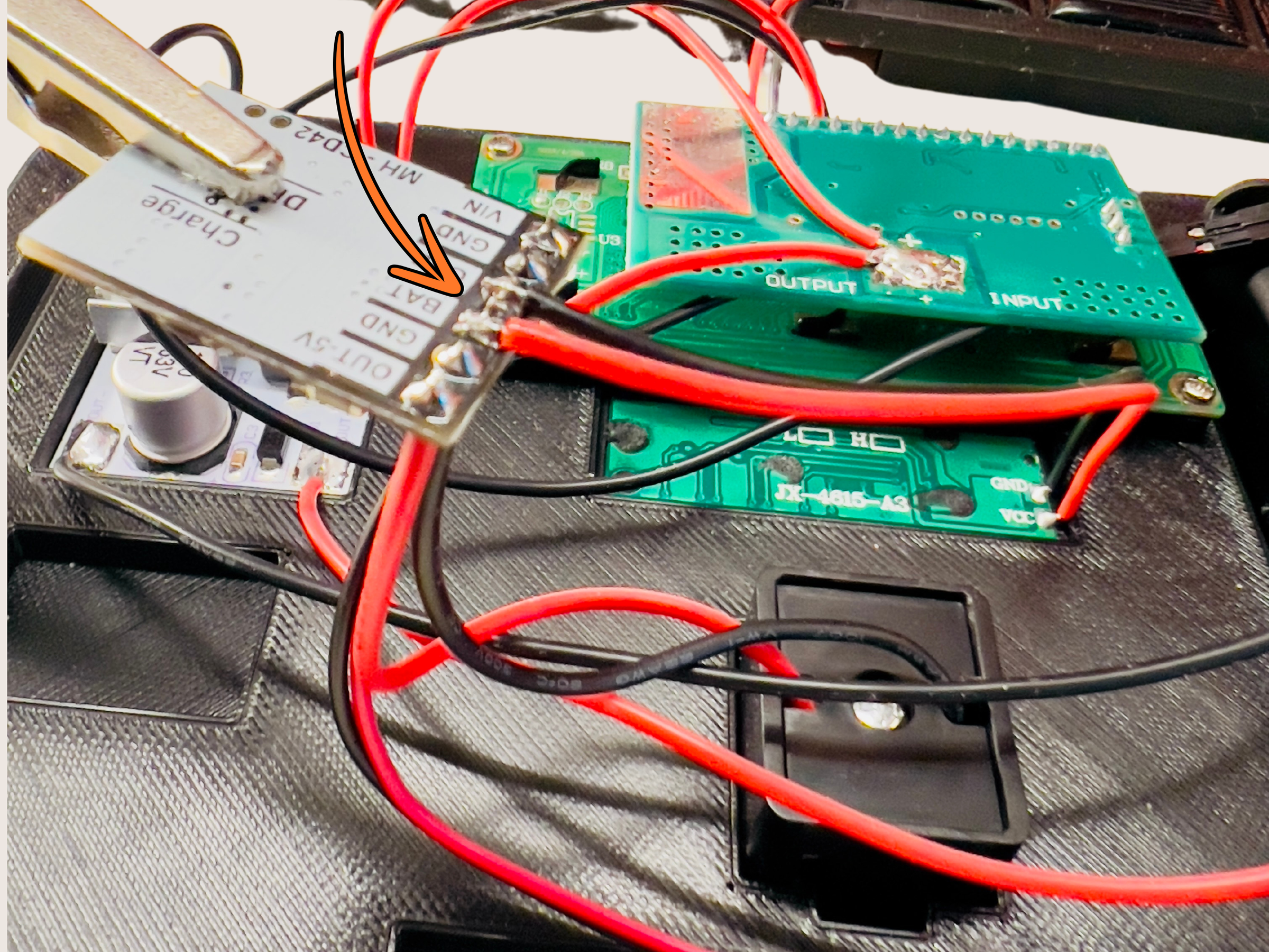 DIY Solar-Powered Emergency USB Charger for Camping and Hiking : 4 ...