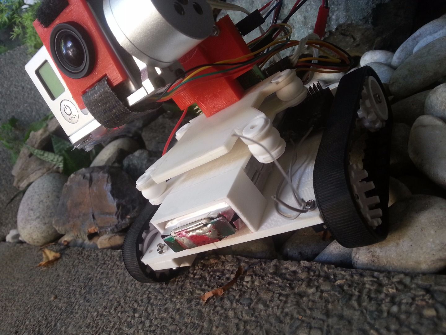ROV TANK With Gimbal : 7 Steps (with Pictures) - Instructables