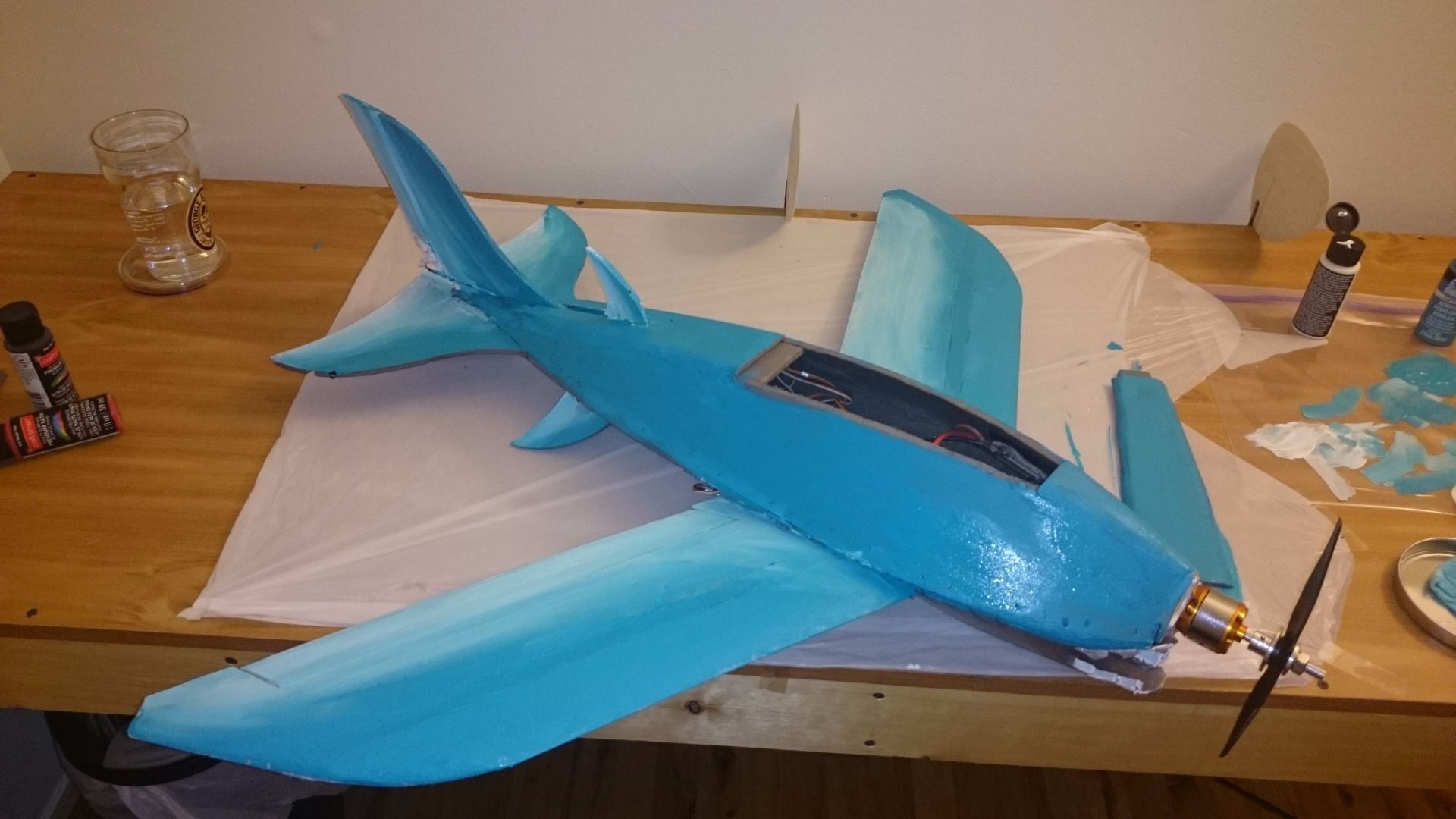 RC Airplane: Shark Style! : 23 Steps (with Pictures) - Instructables