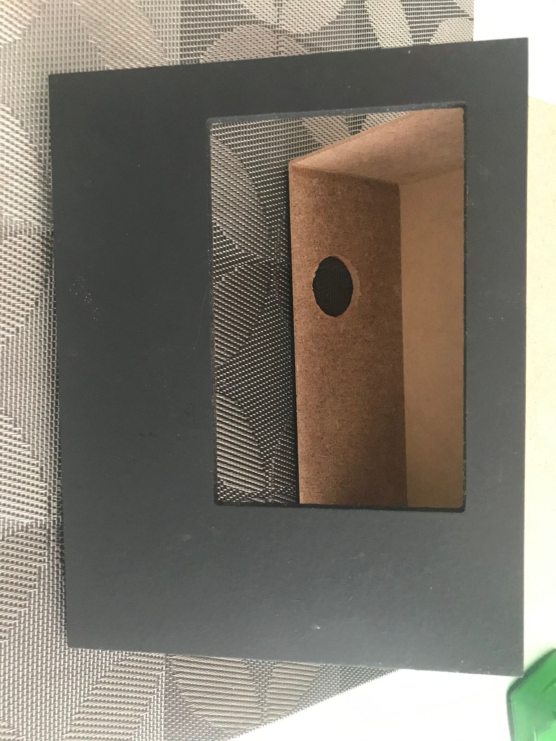 Small Digital Photo Box for Desk : 6 Steps - Instructables