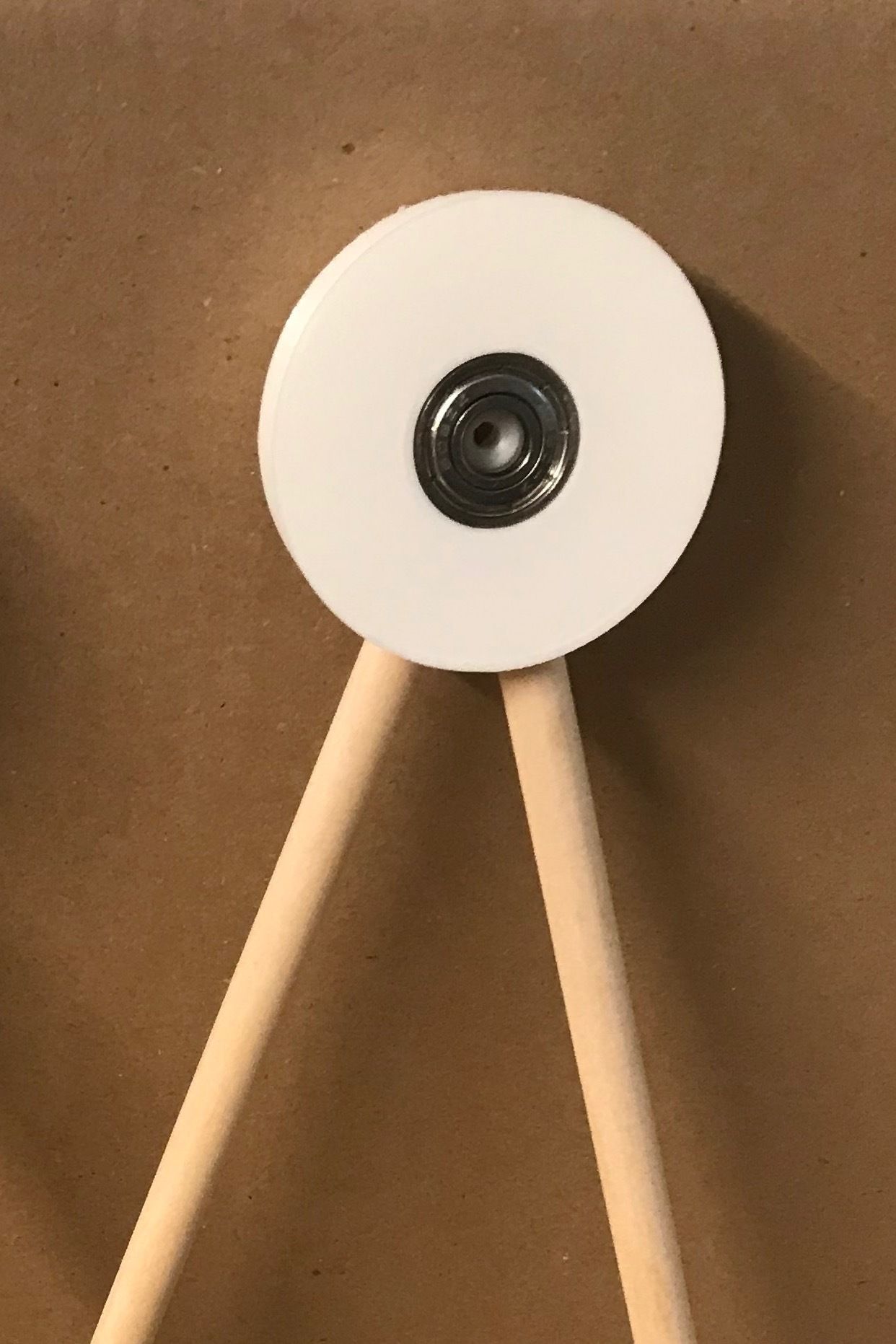Ferris Wheel Keychain Display : 3 Steps - Instructables