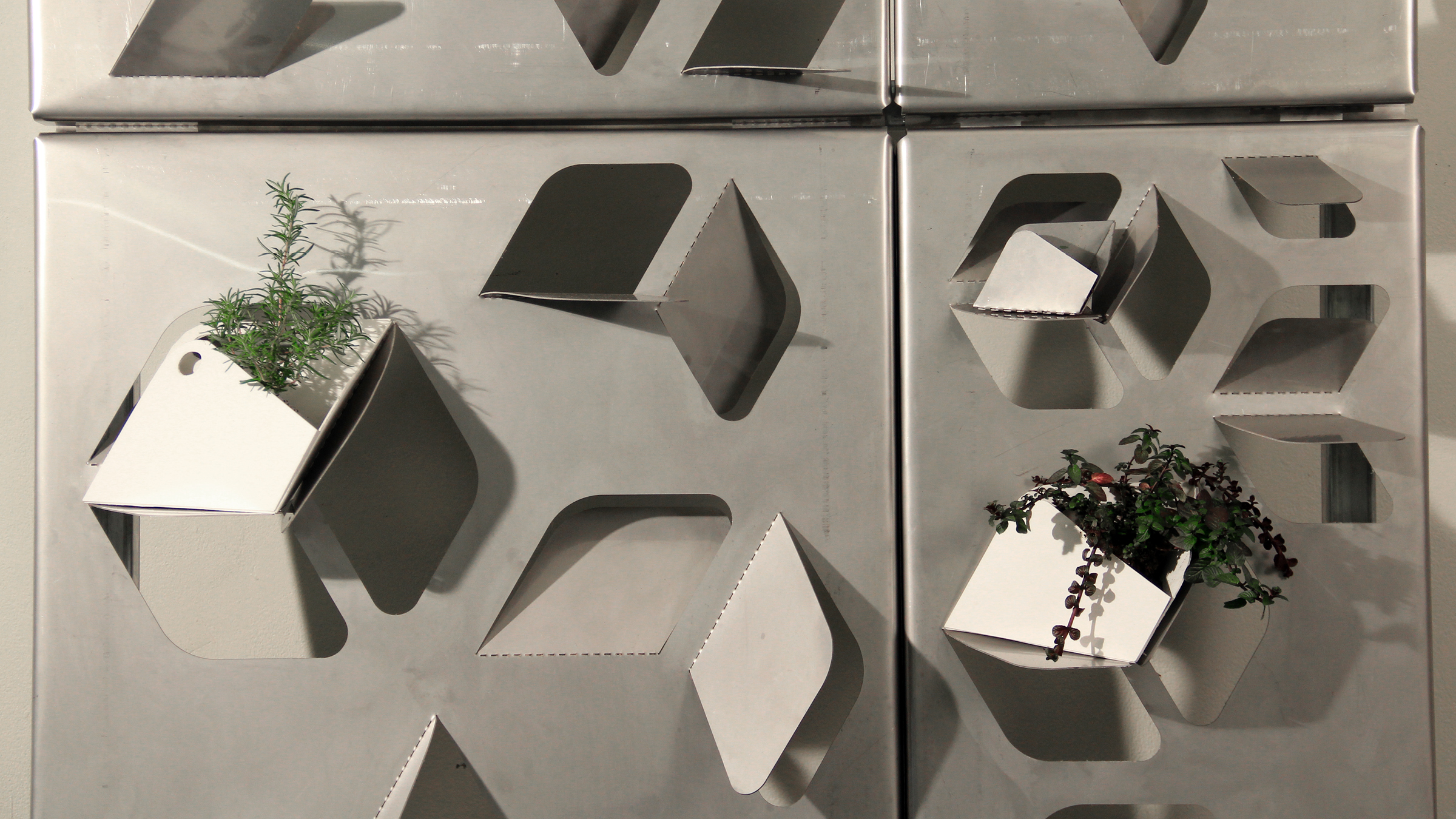 Architecture in the Making: Learn to Grow / Grow to Learn Facade ...