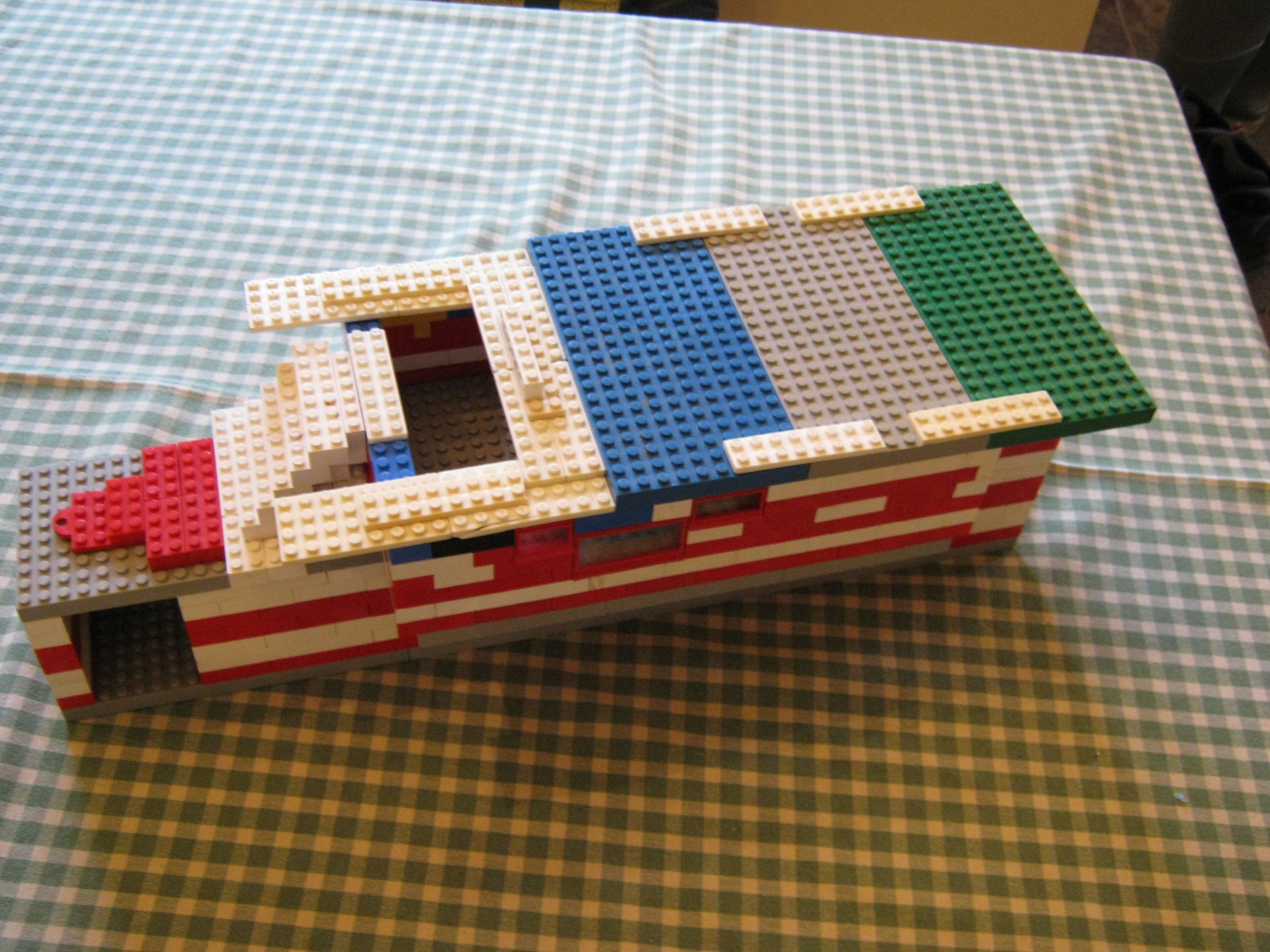 Build a Lego Hamster House! : 3 Steps - Instructables