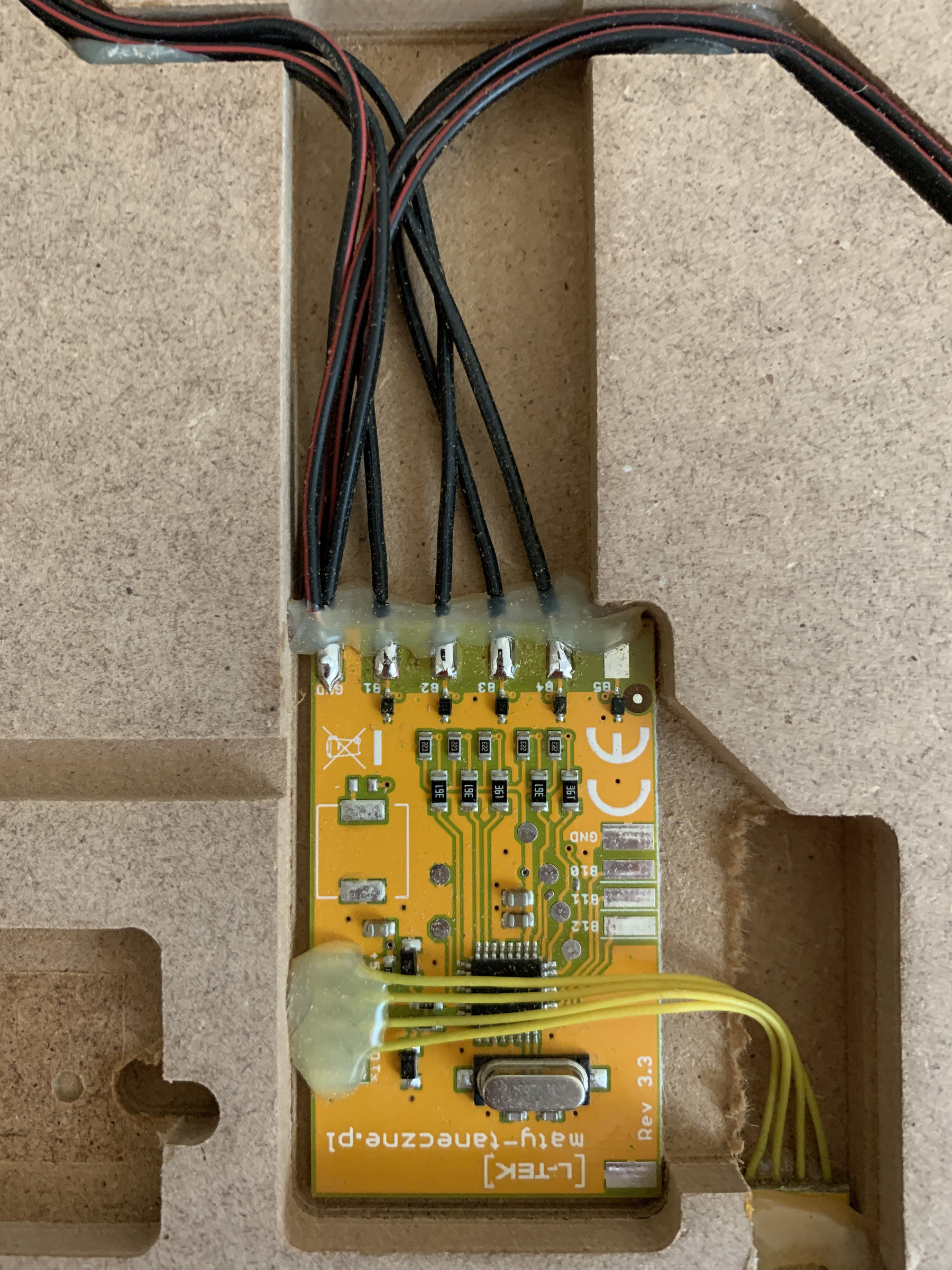 Modifying an L-tek Dance Pad to Poll at 1000hz on Windows and Linux : 9 ...