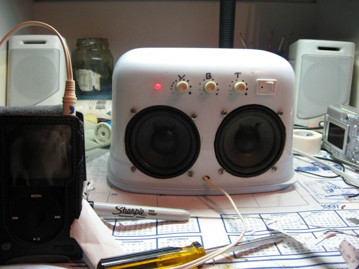 Computer Speaker Conversion : 6 Steps - Instructables