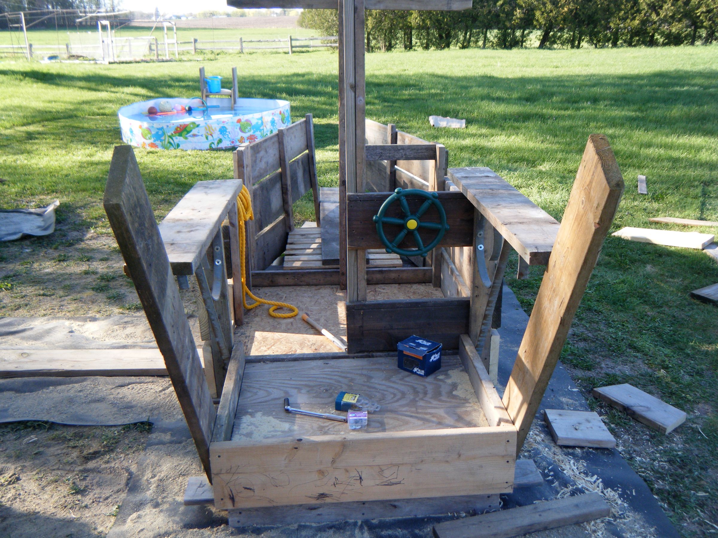 Pallet Pirate Ship : 25 Steps (with Pictures) - Instructables