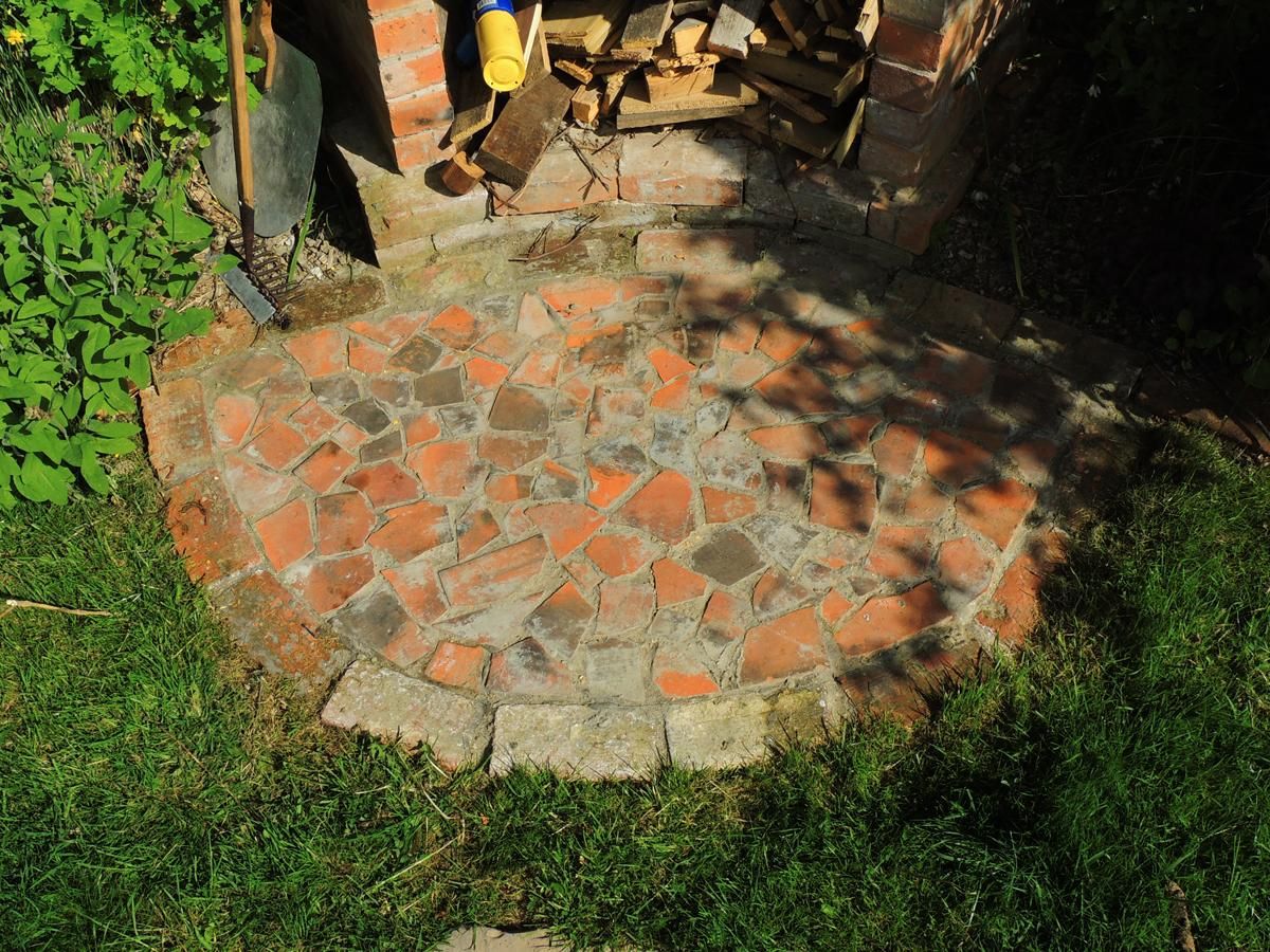 Super-insulated Black Glitterball Pizza Oven : 21 Steps (with Pictures ...