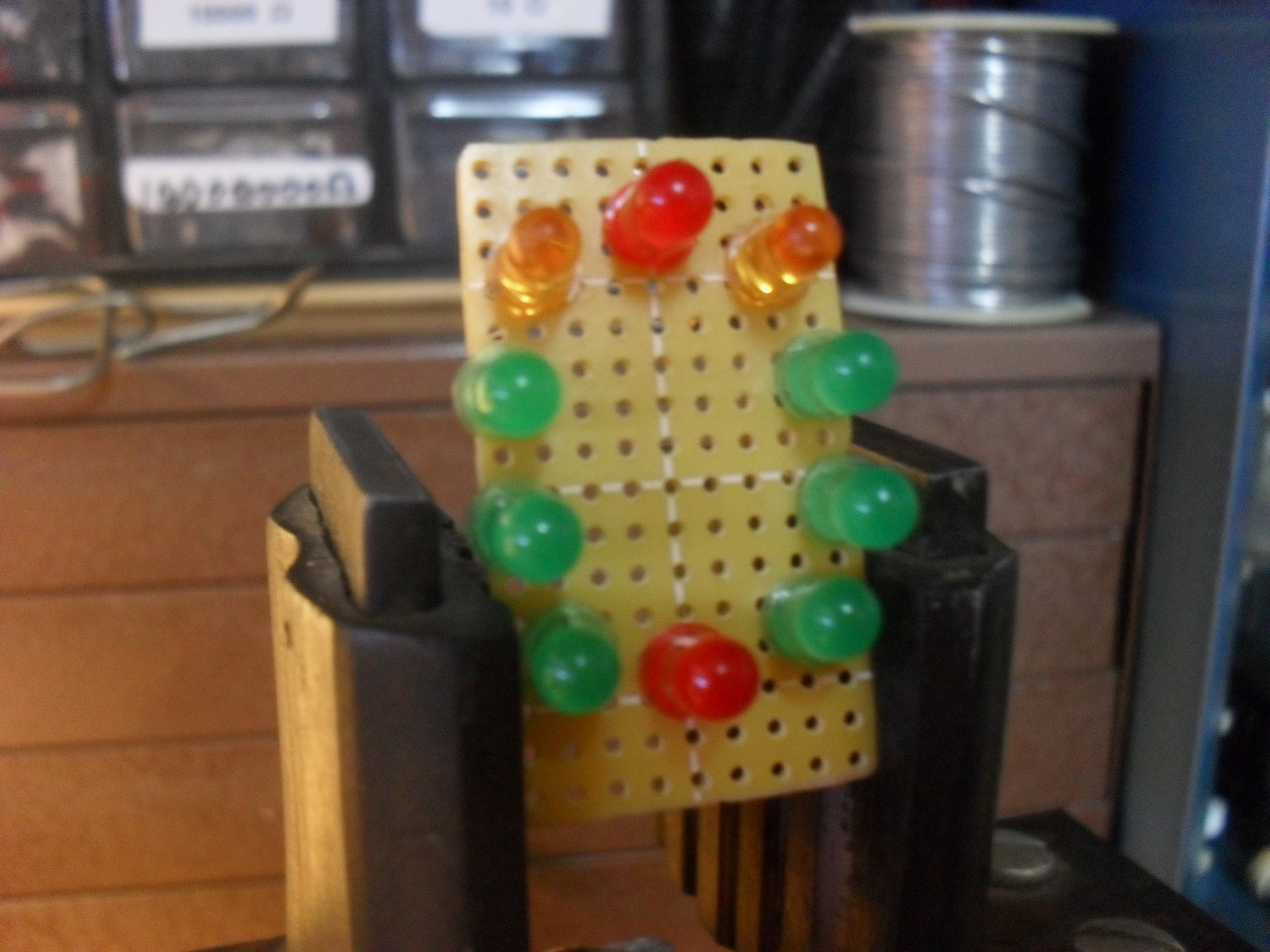 Arduino Circular Cylon! : 4 Steps (with Pictures) - Instructables