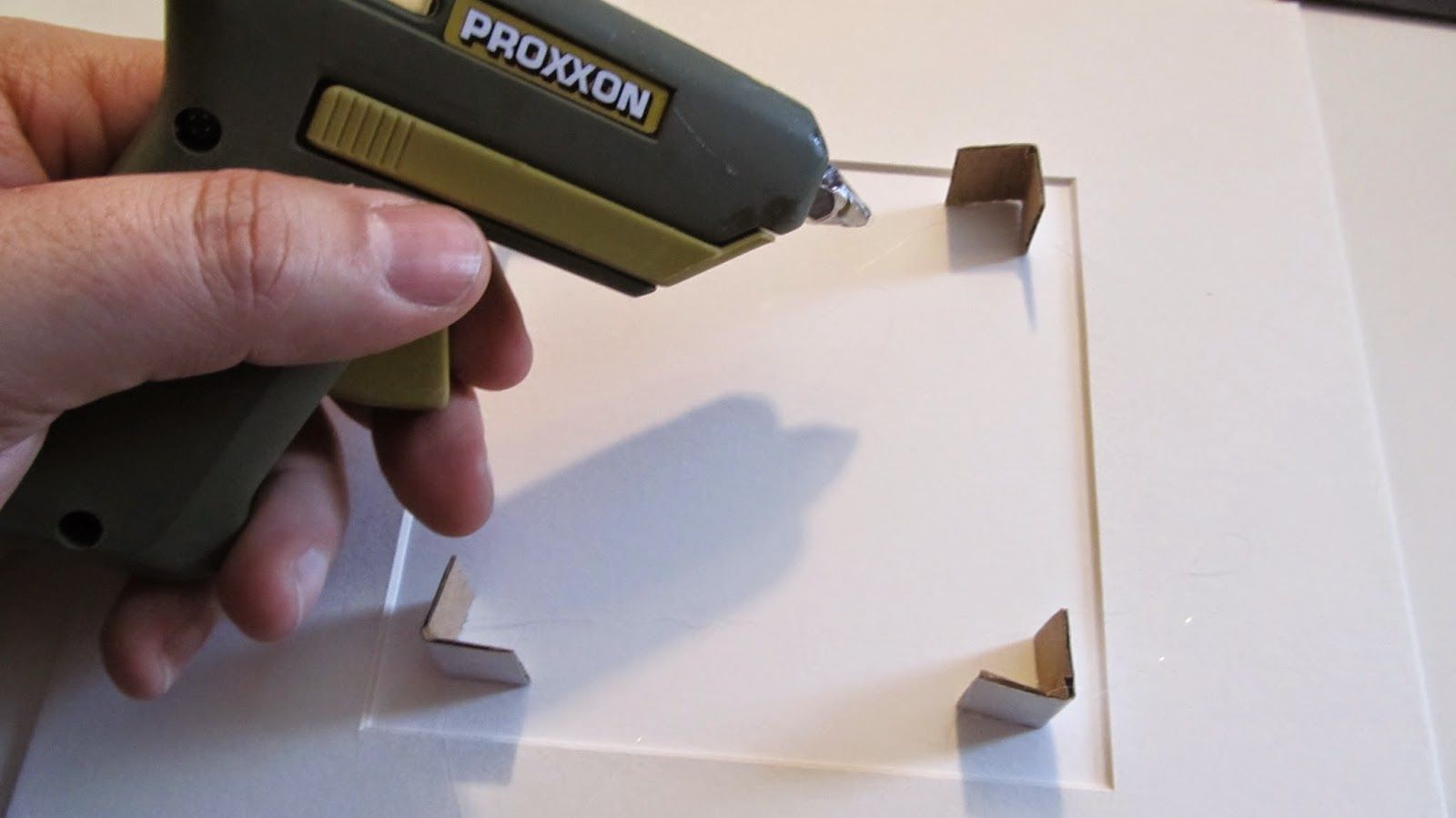 Floppy Frame - Instructables