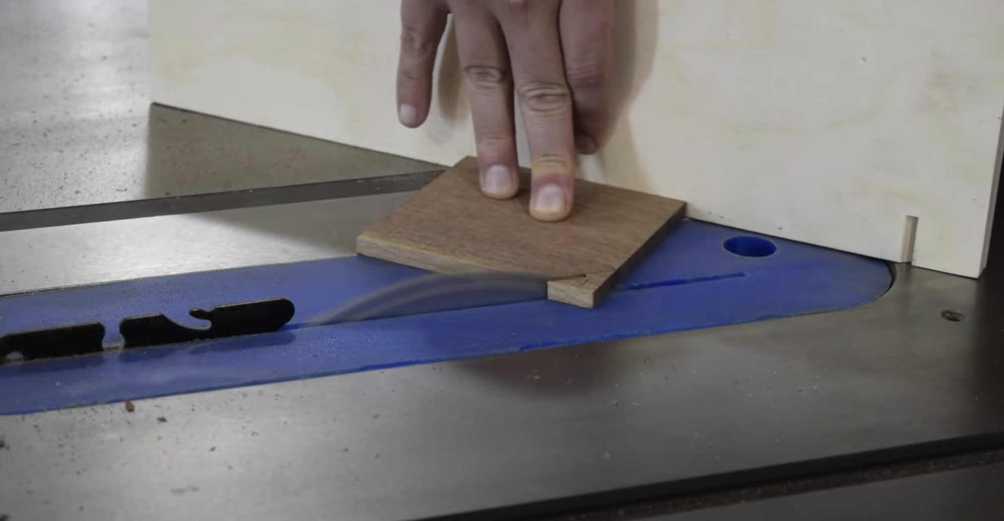 Modern Coasters and Coaster Holder : 6 Steps (with Pictures ...